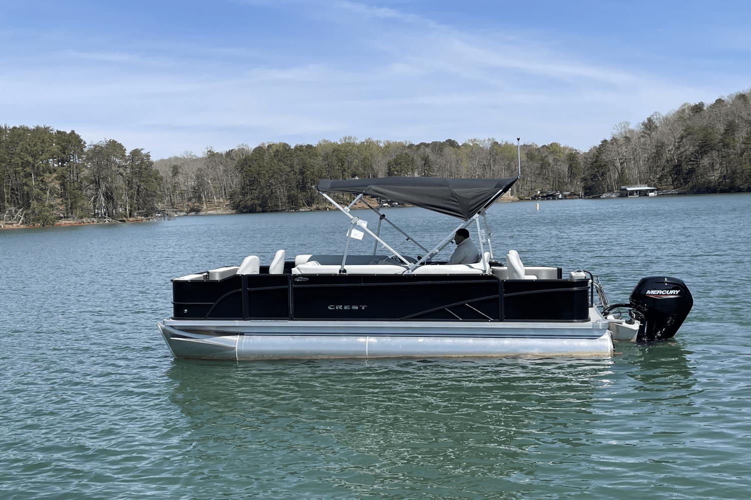 2023 Crest Classic LX Fish 200 SF Pontonbåd til salg- YachtWorld