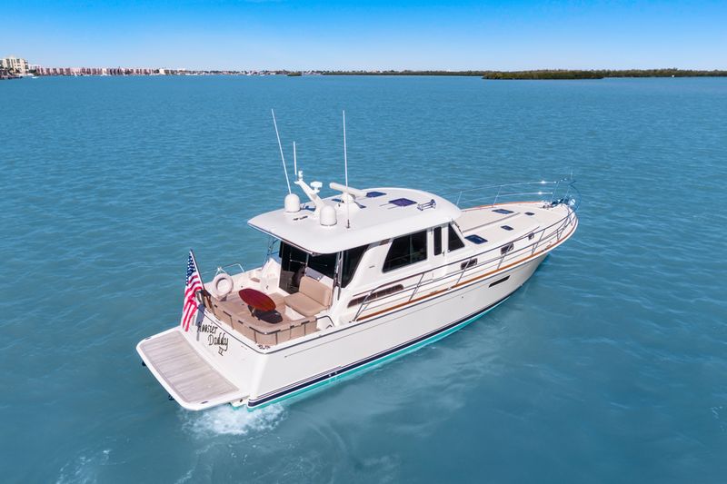 2018 Sabre 48 Salon Express IPS - Weber Yachts