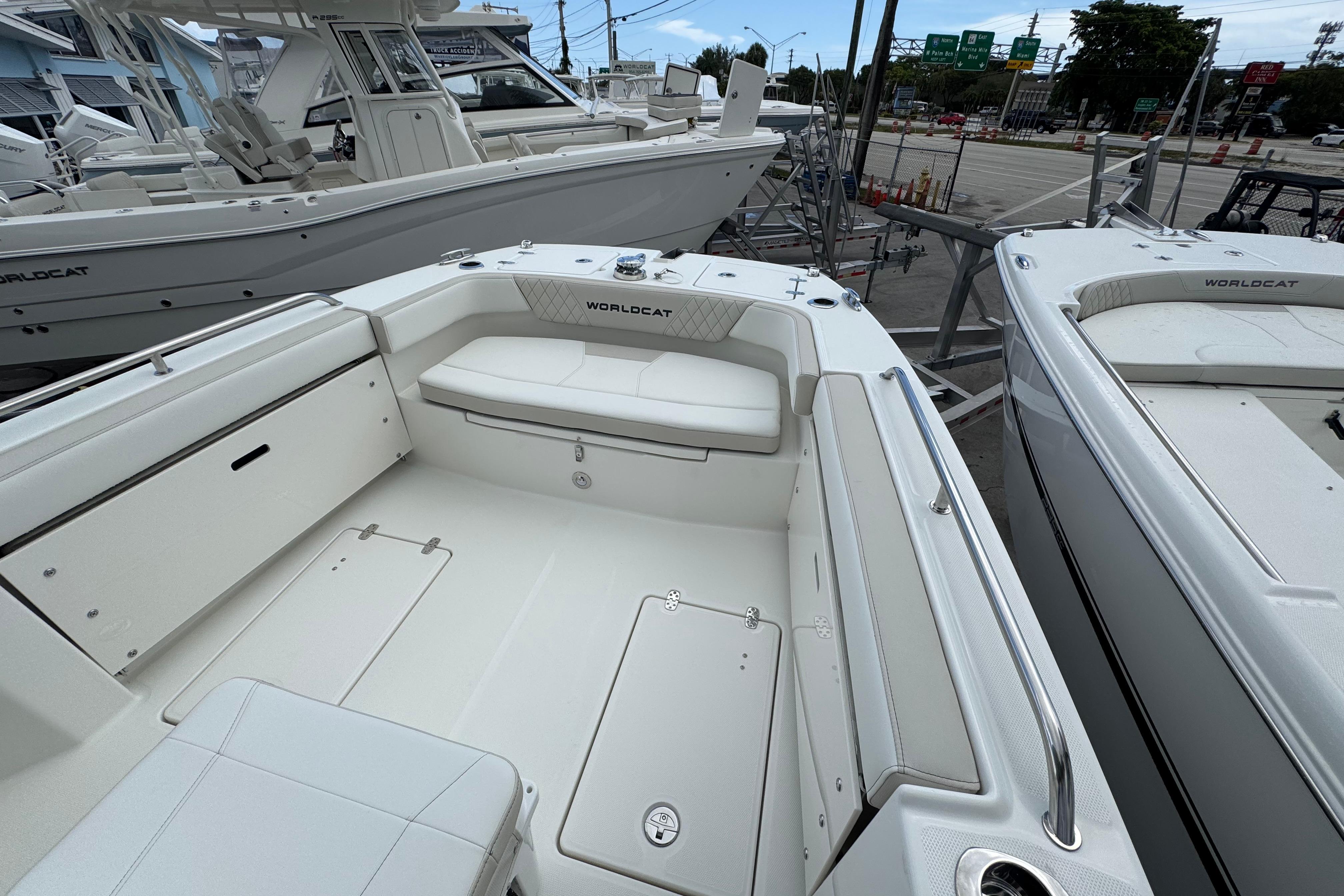 2026 World Cat 235 TE Centre Console for sale - YachtWorld