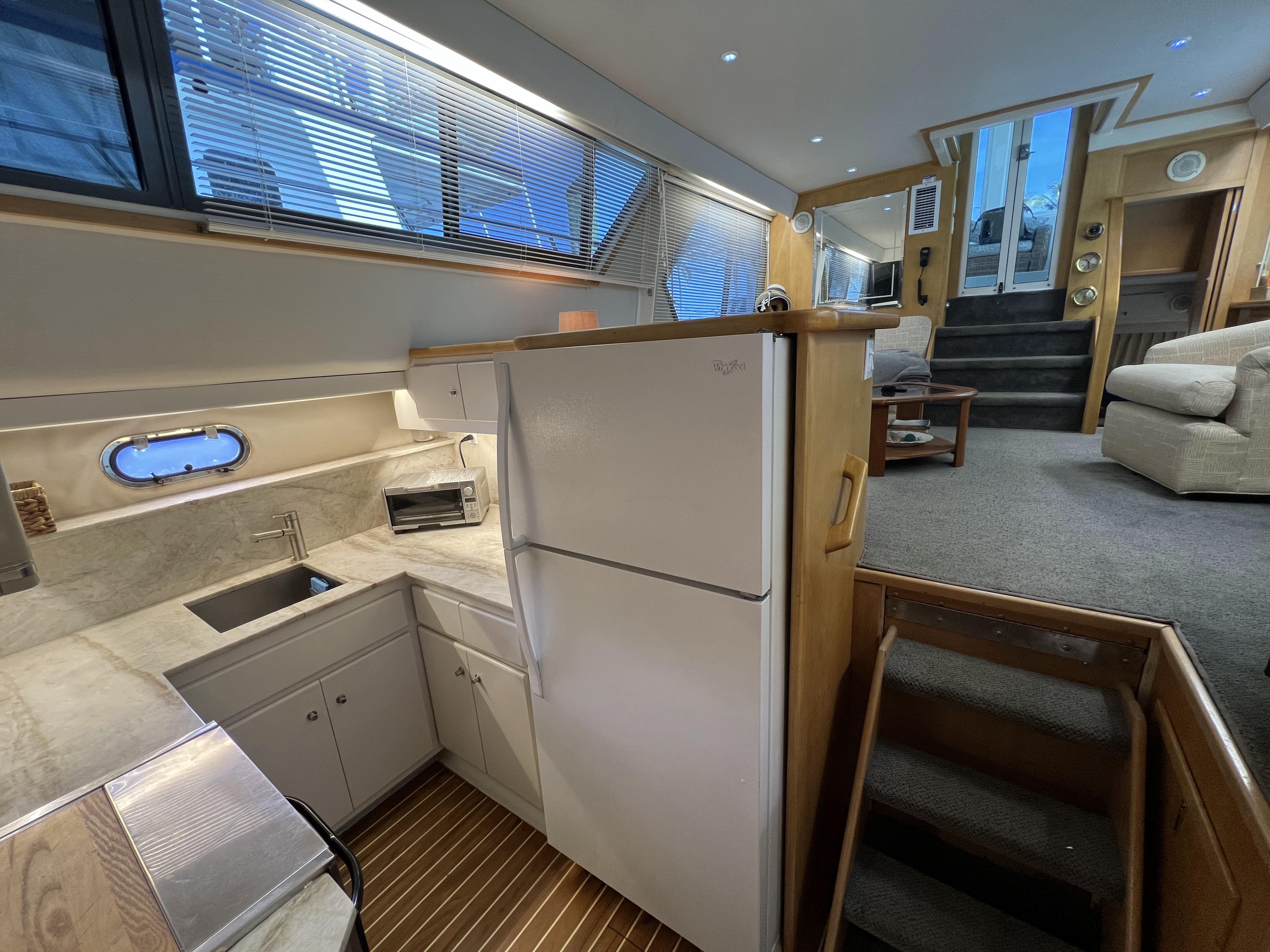 1995 Carver 440 Aft Cabin Motor Yacht Motoryachten Kaufen - YachtWorld