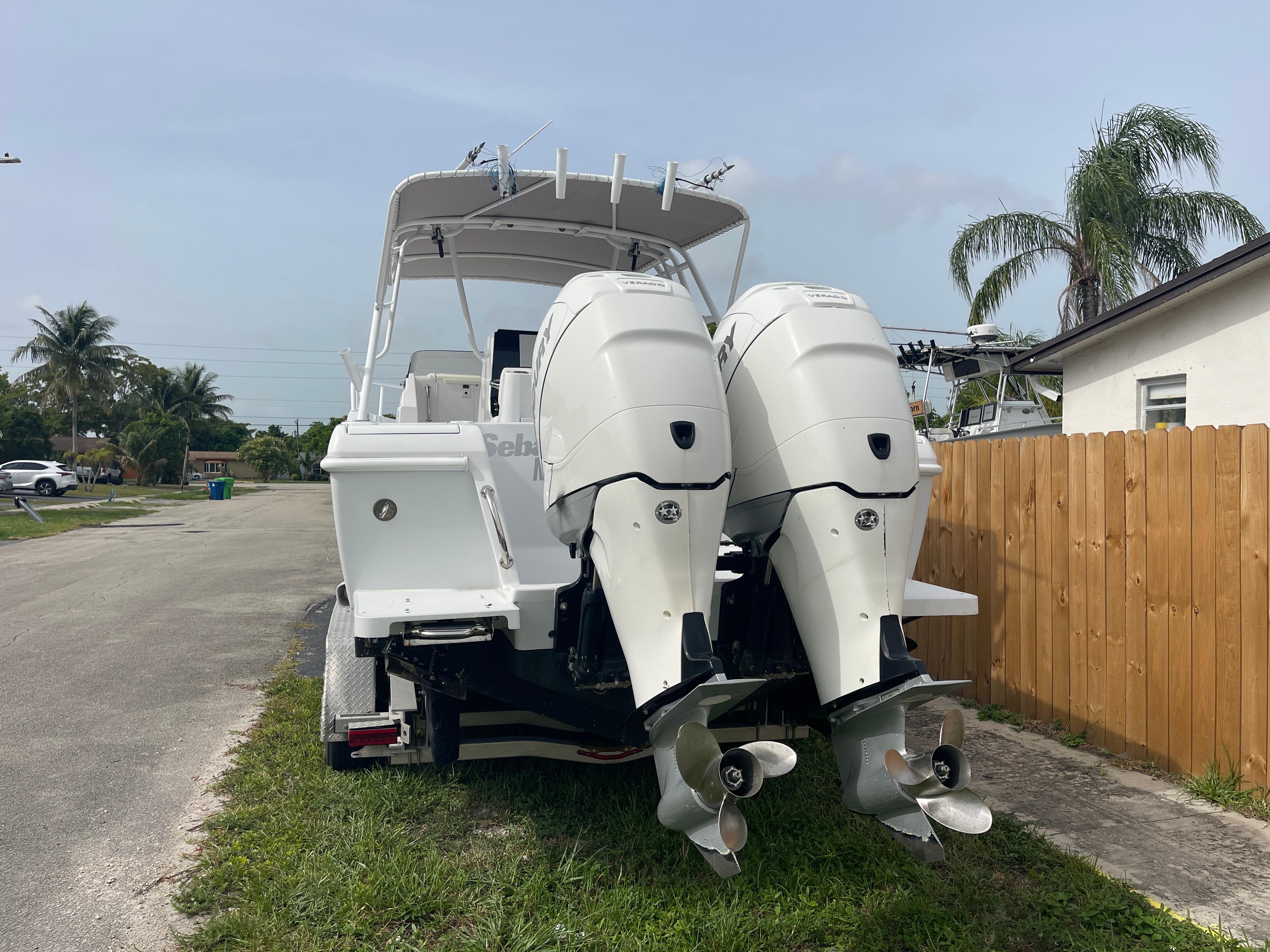 2001 Intrepid Walkaround 289 Center Console for sale - YachtWorld