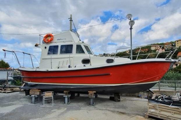 Calafuria 9.80 fly | 1980 | 10m - Roma | Boatshop24