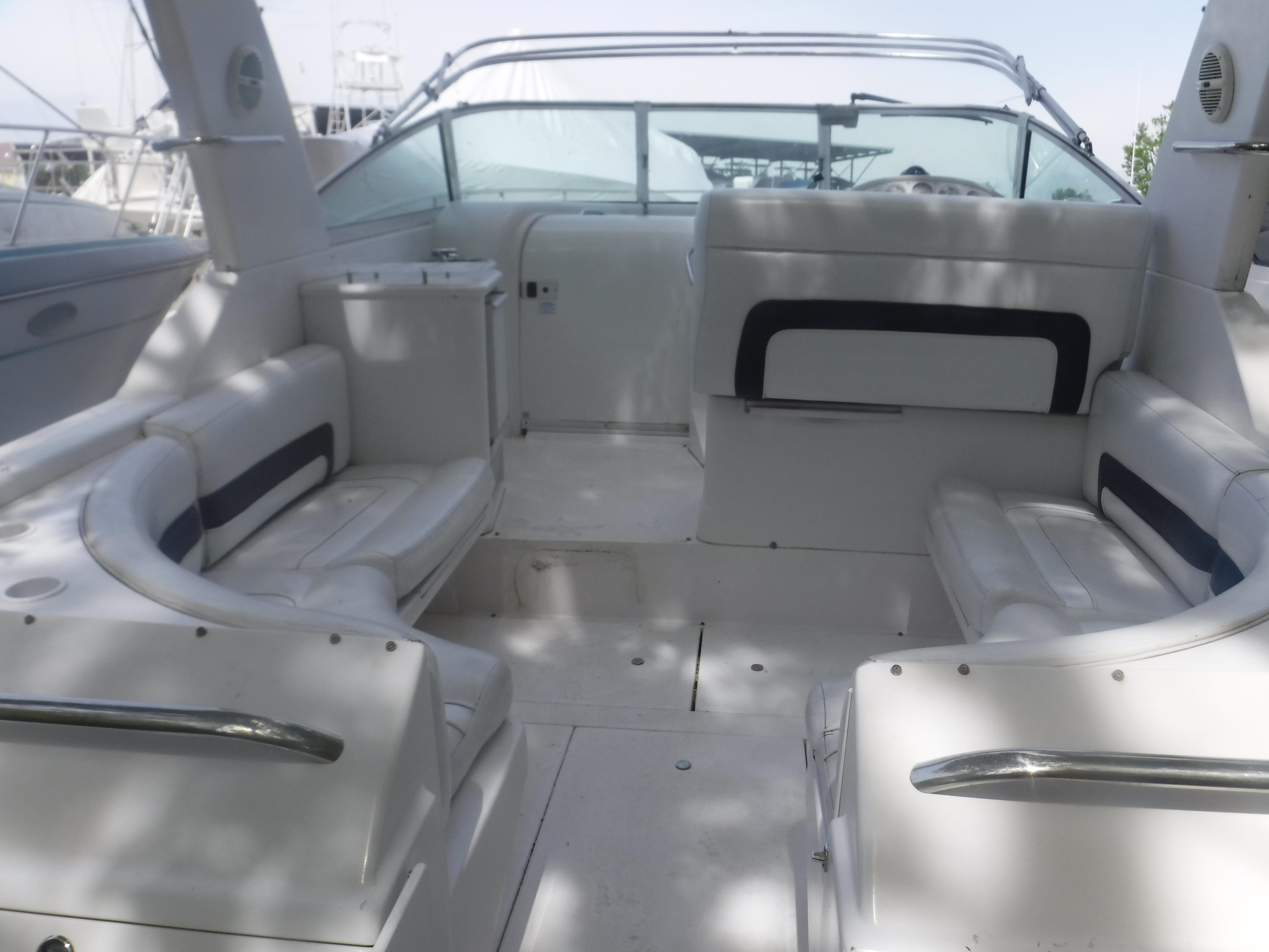 1998 Donzi 3250 Lxc Cruiser for sale - YachtWorld