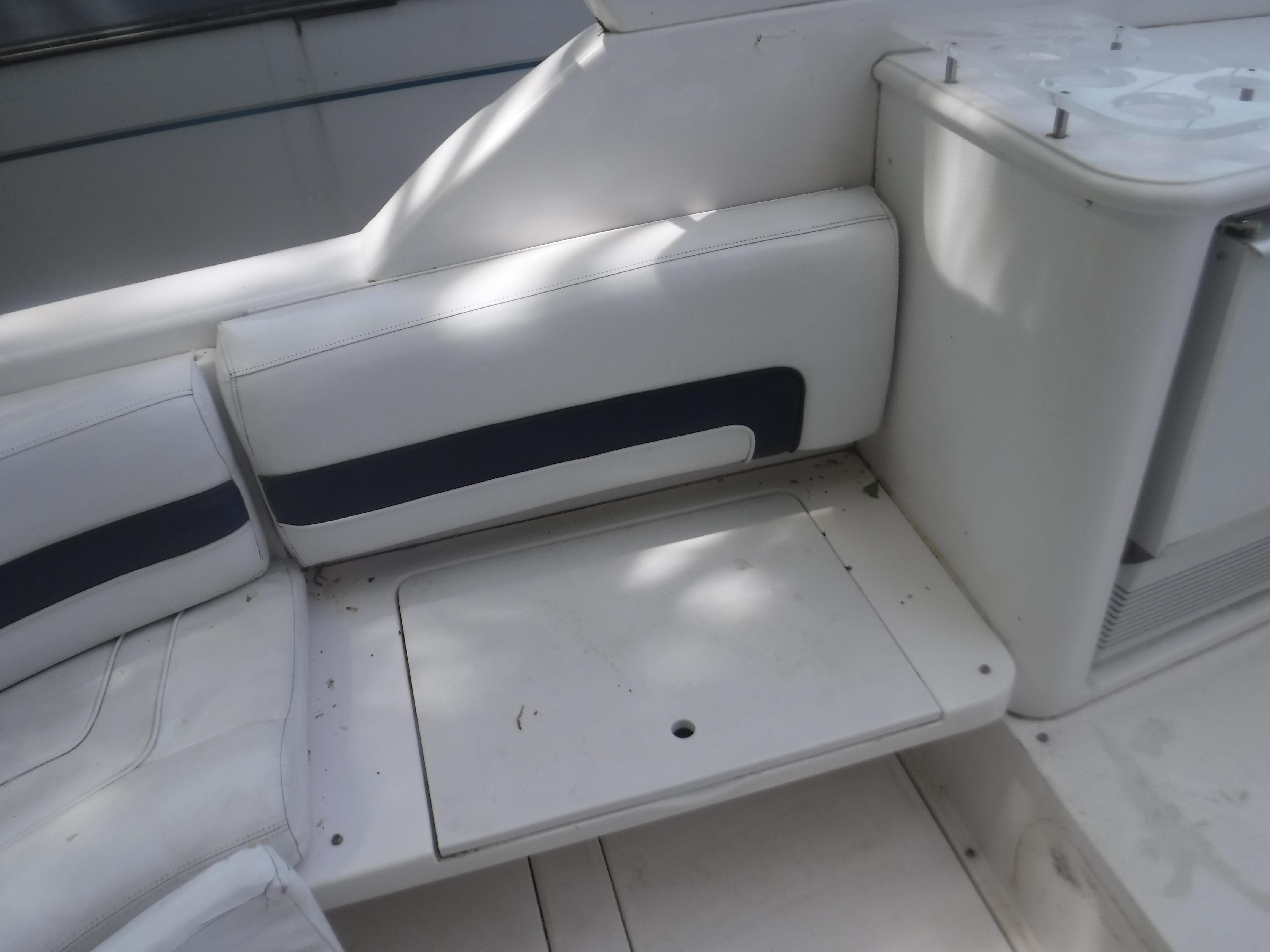 1998 Donzi 3250 Lxc Cruiser for sale - YachtWorld