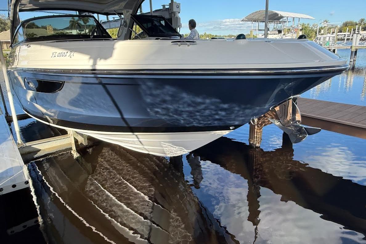 2018 Sea Ray 350 SLX Dual Console for sale - YachtWorld