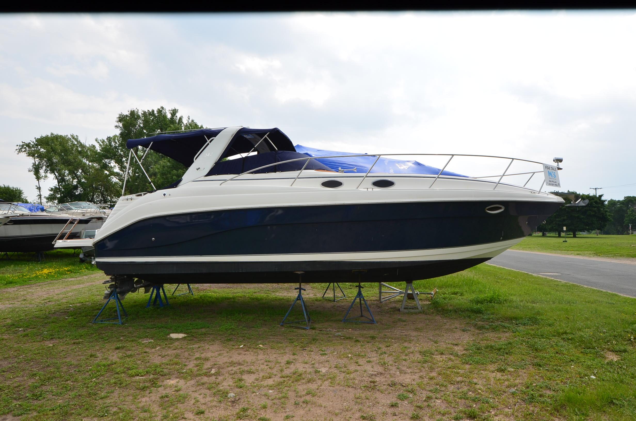2006 Rinker 342 Fiesta Vee Express Cruiser for sale - YachtWorld