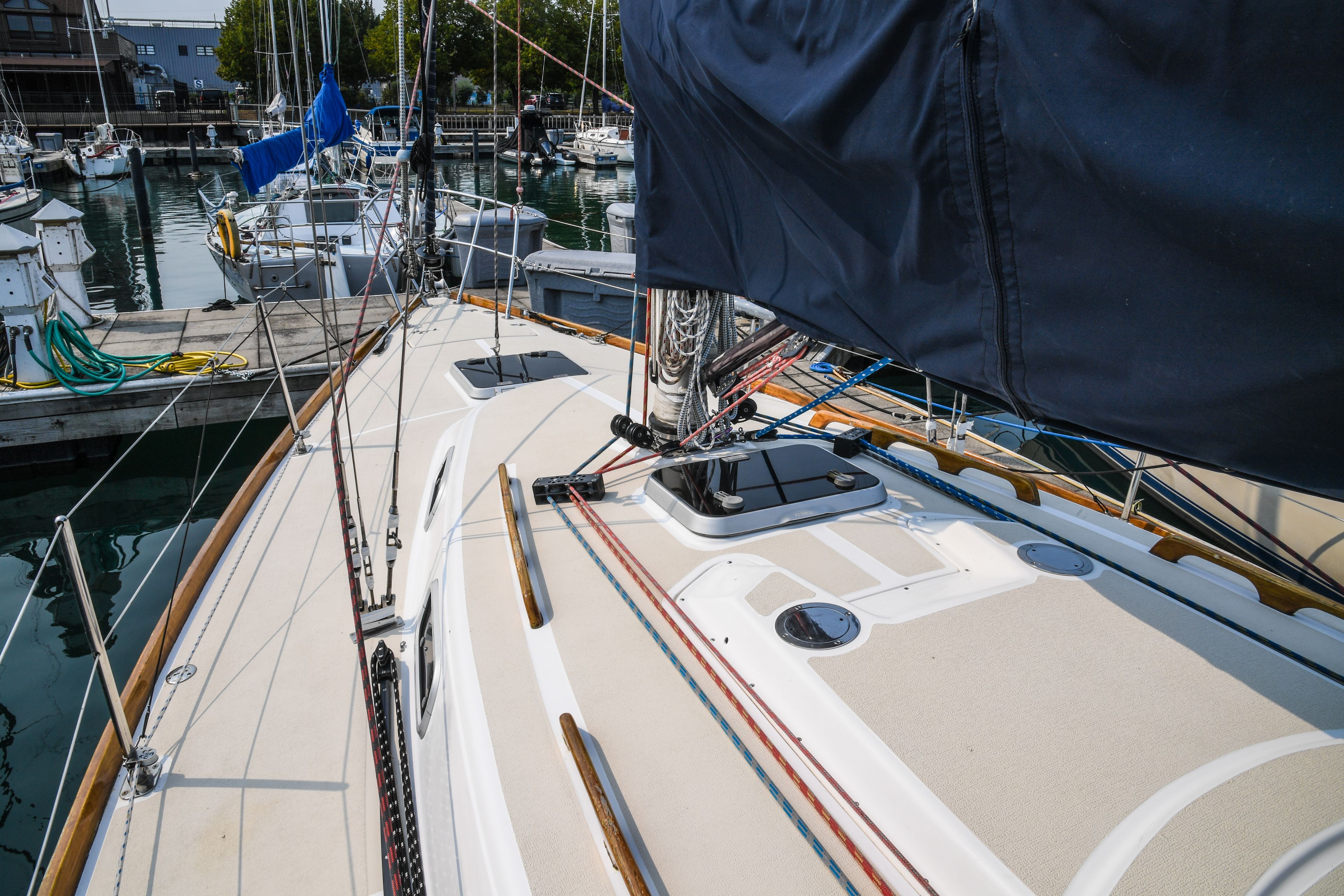 1993 Tartan 31 Piper - Weber Yachts
