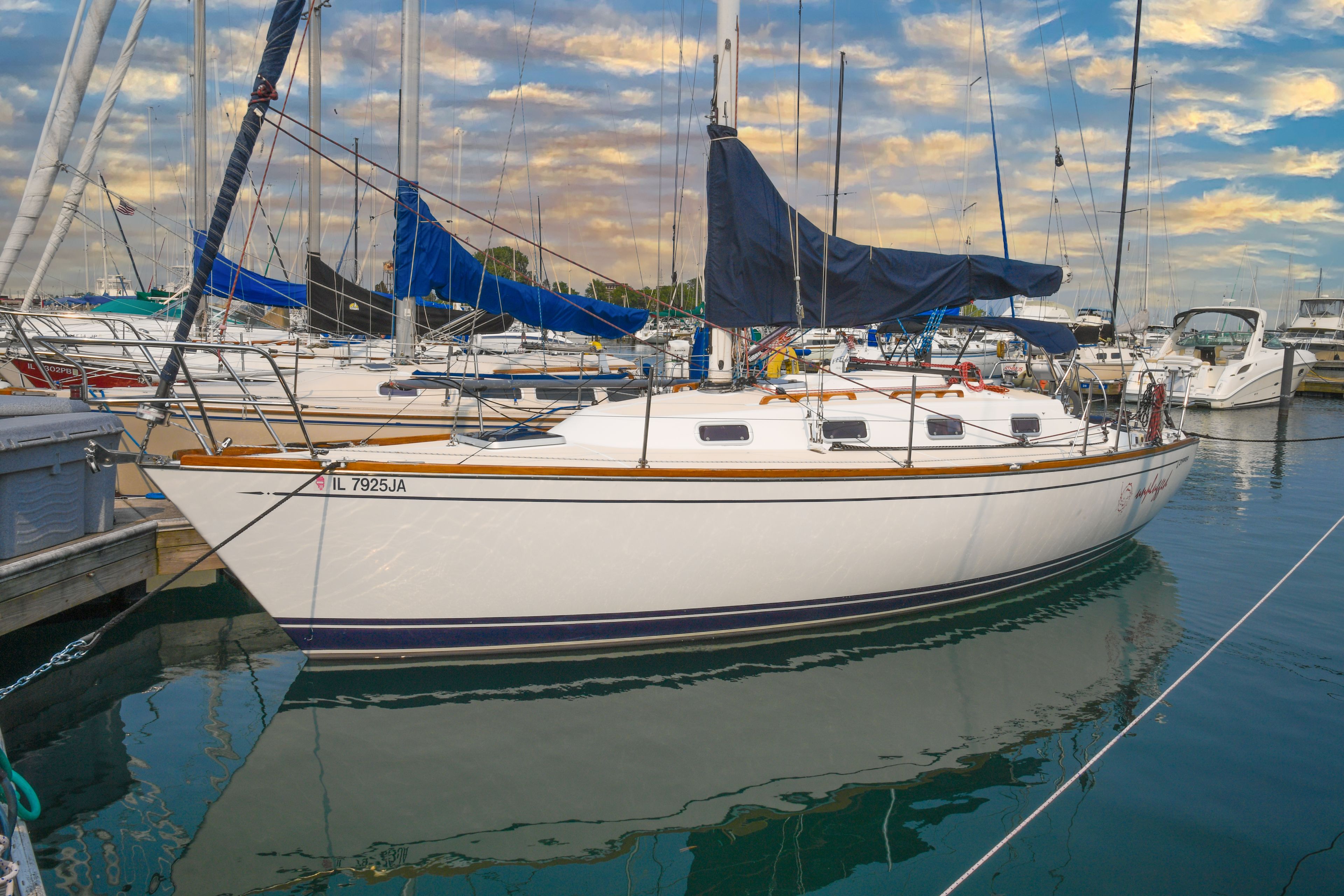 1993 Tartan 31 Piper - Weber Yachts