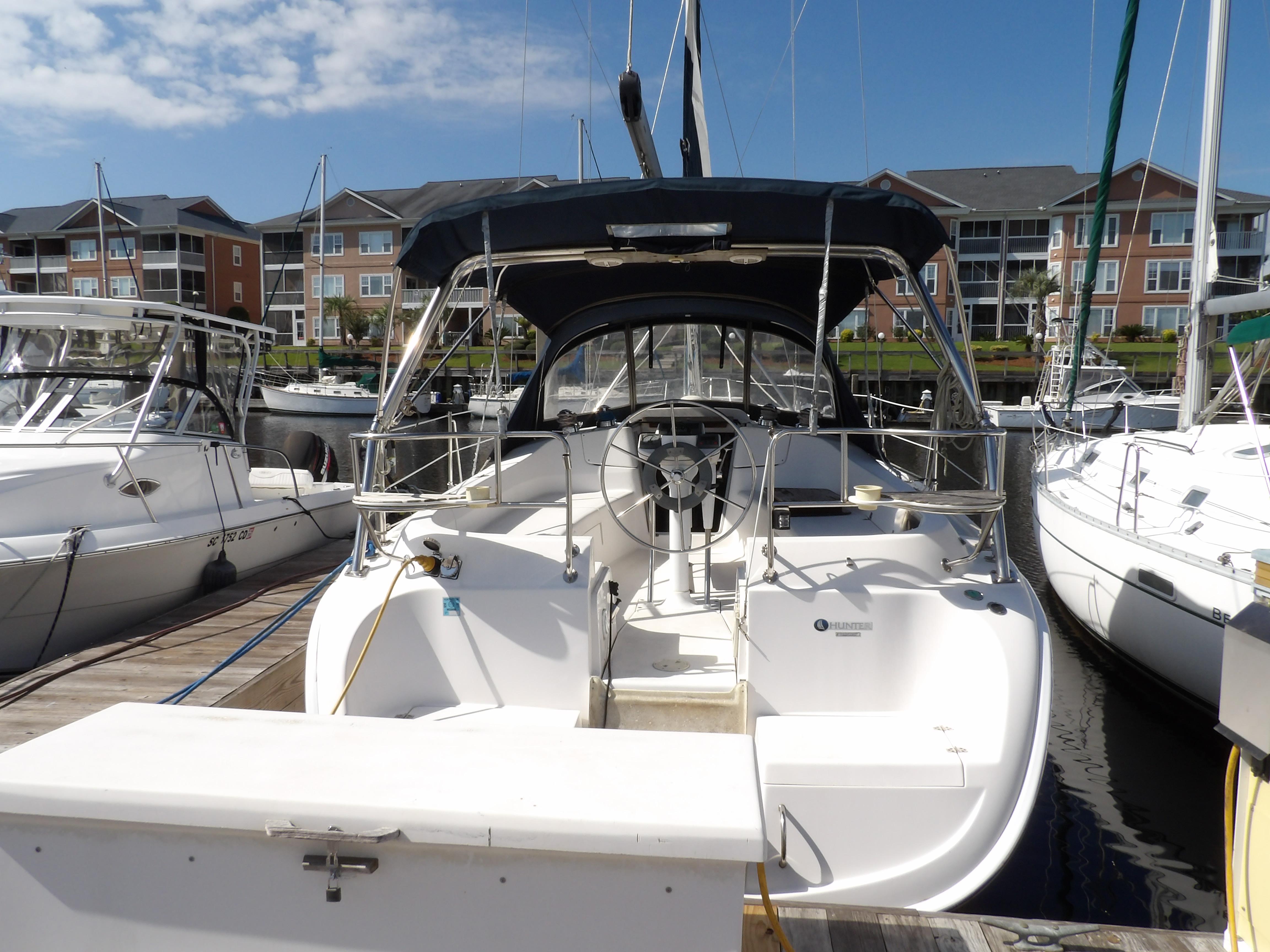 2002 Hunter 356 Cruiser for sale - YachtWorld