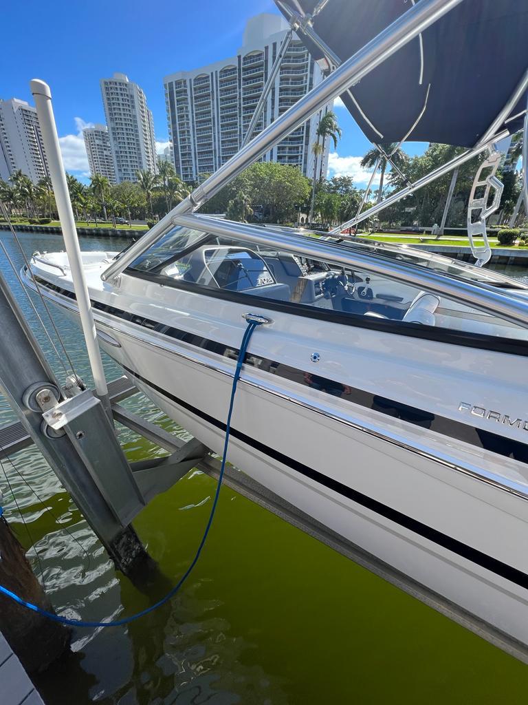 2021 Formula 270 Bowrider Bowrider for sale - YachtWorld