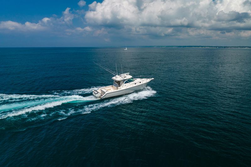 2010 Pursuit OS 375 Offshore - Weber Yachts