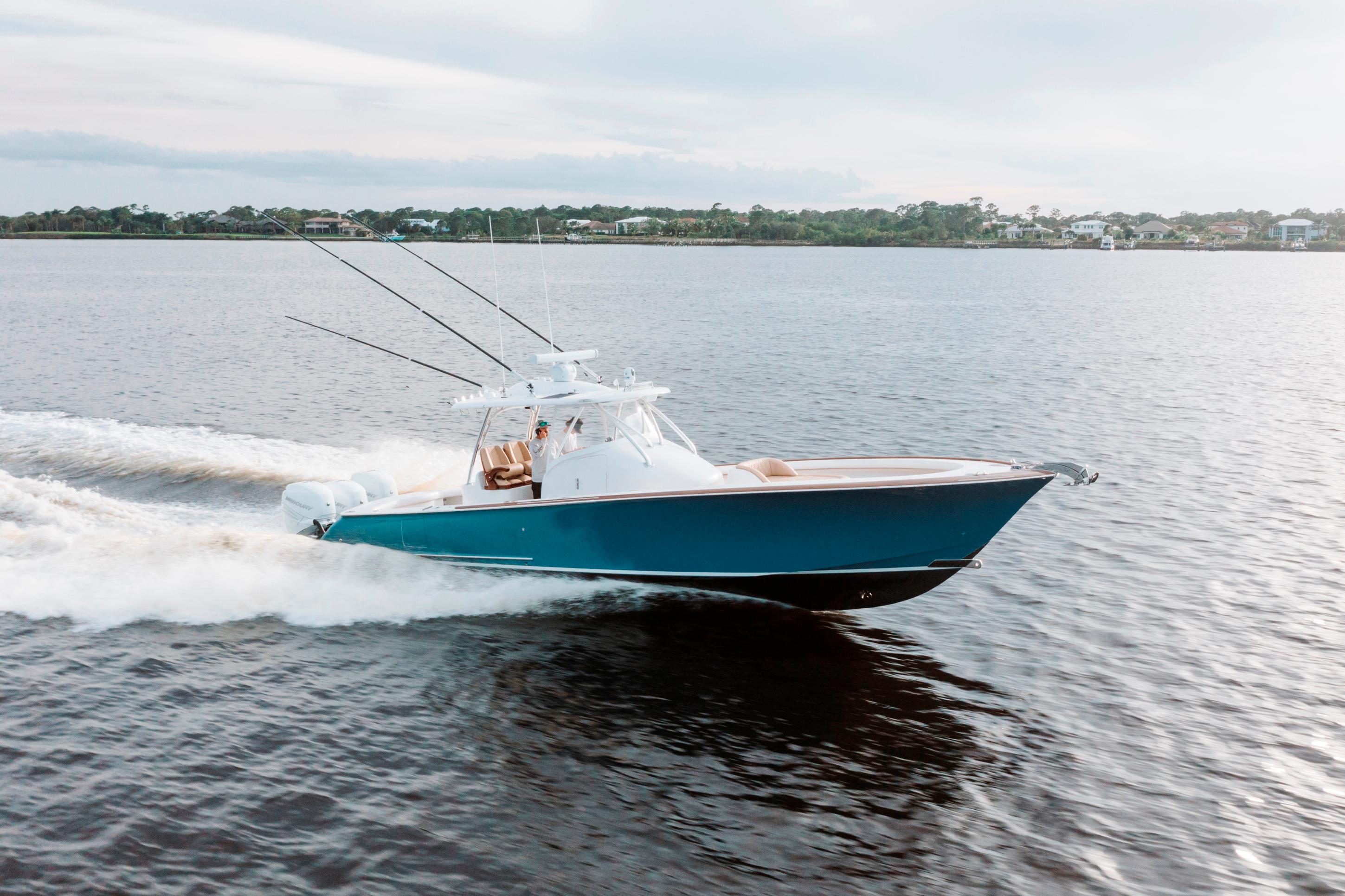 2018 Winter Custom Yachts 37 Custom Carolina Yates a motor en venta ...