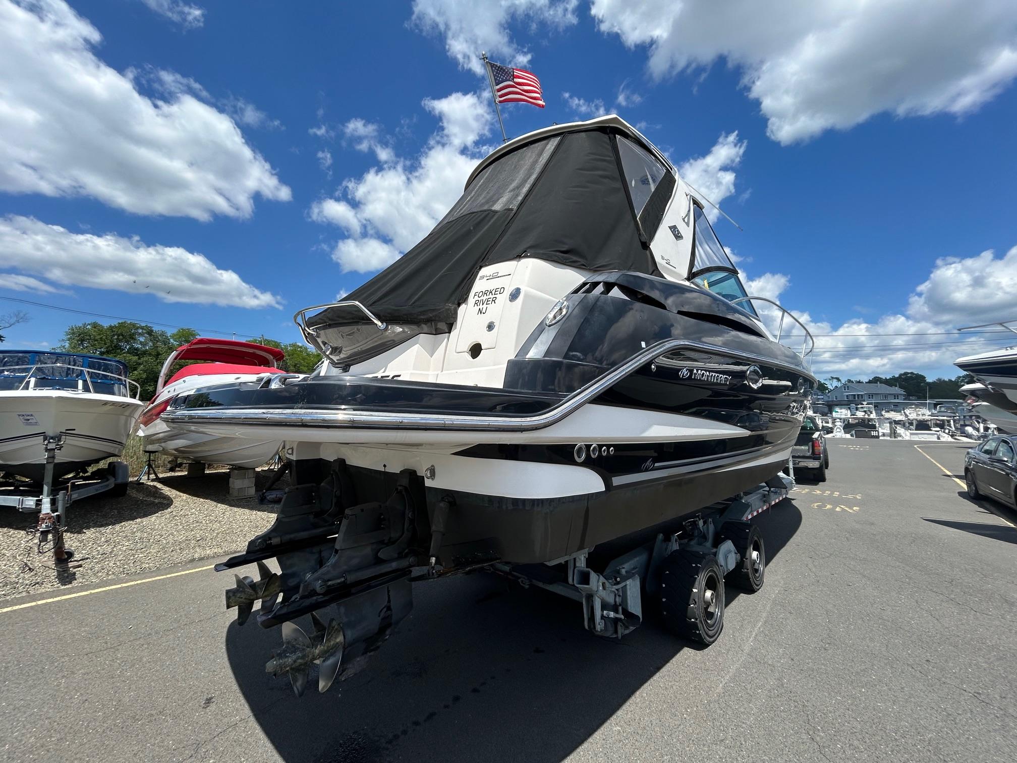 2013 Monterey 340 Sport Yacht Express Cruiser for sale - YachtWorld