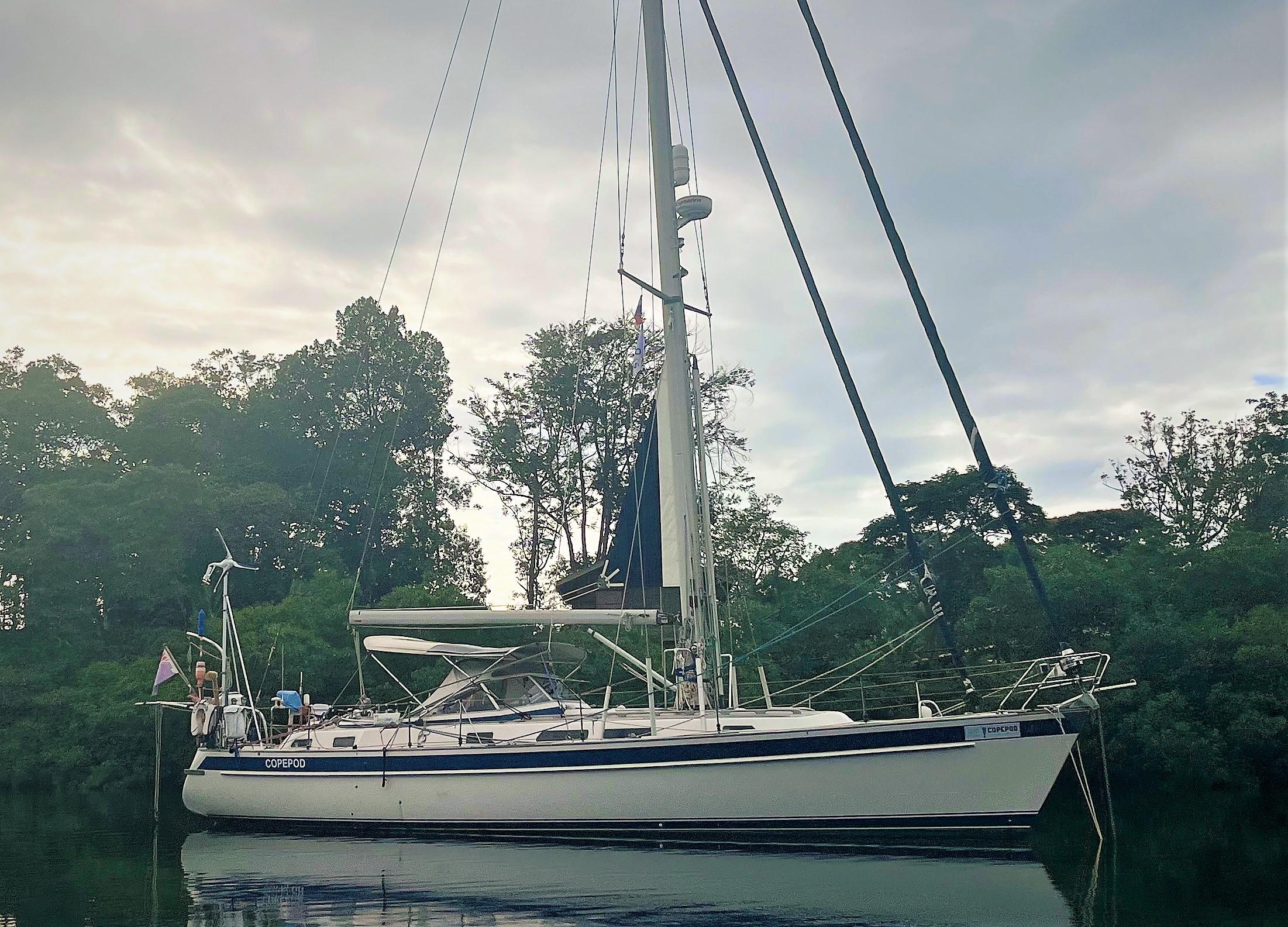 2002 Hallberg-Rassy 43 Segelyacht Kaufen - YachtWorld