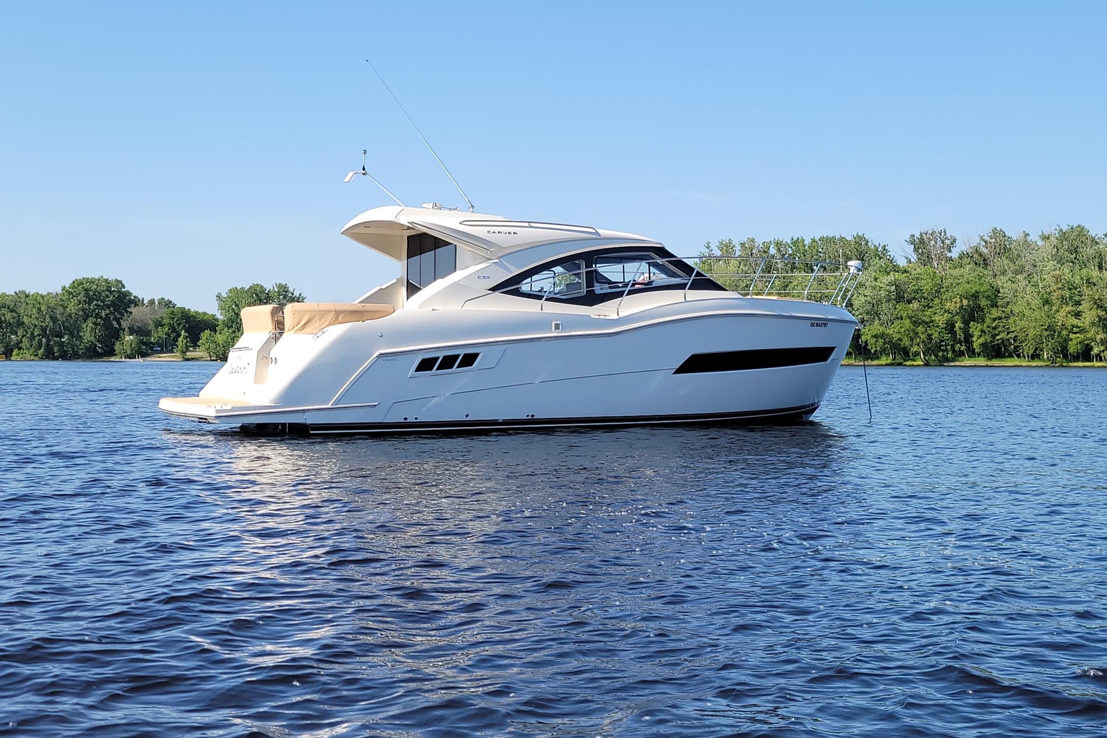2016 Carver C37 Motor Yachts for sale - YachtWorld