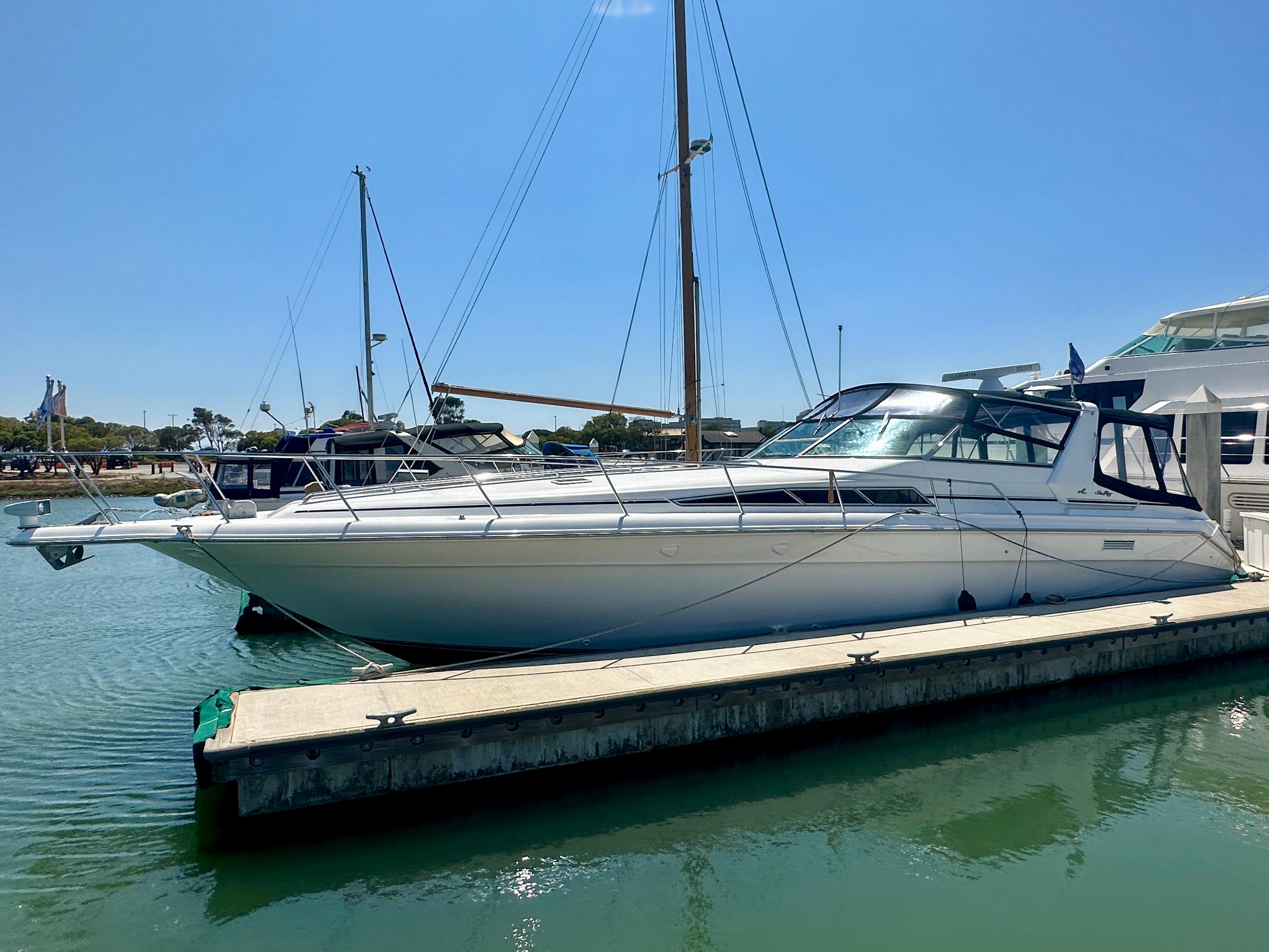 1991 Sea Ray 420 Express Cruiser Express Cruiser for sale - YachtWorld
