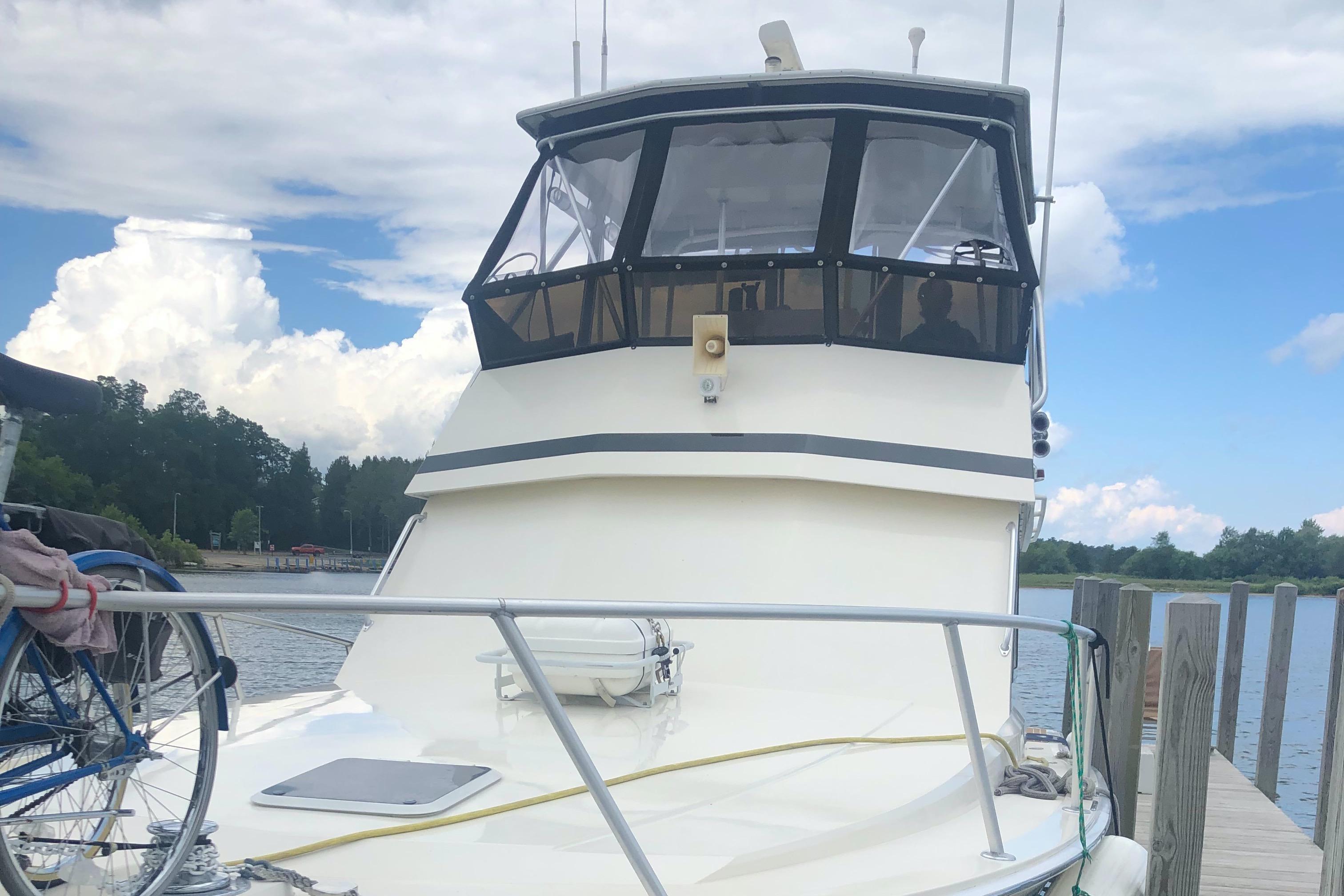 1989 Viking 35 Convertible Convertible till salu- YachtWorld