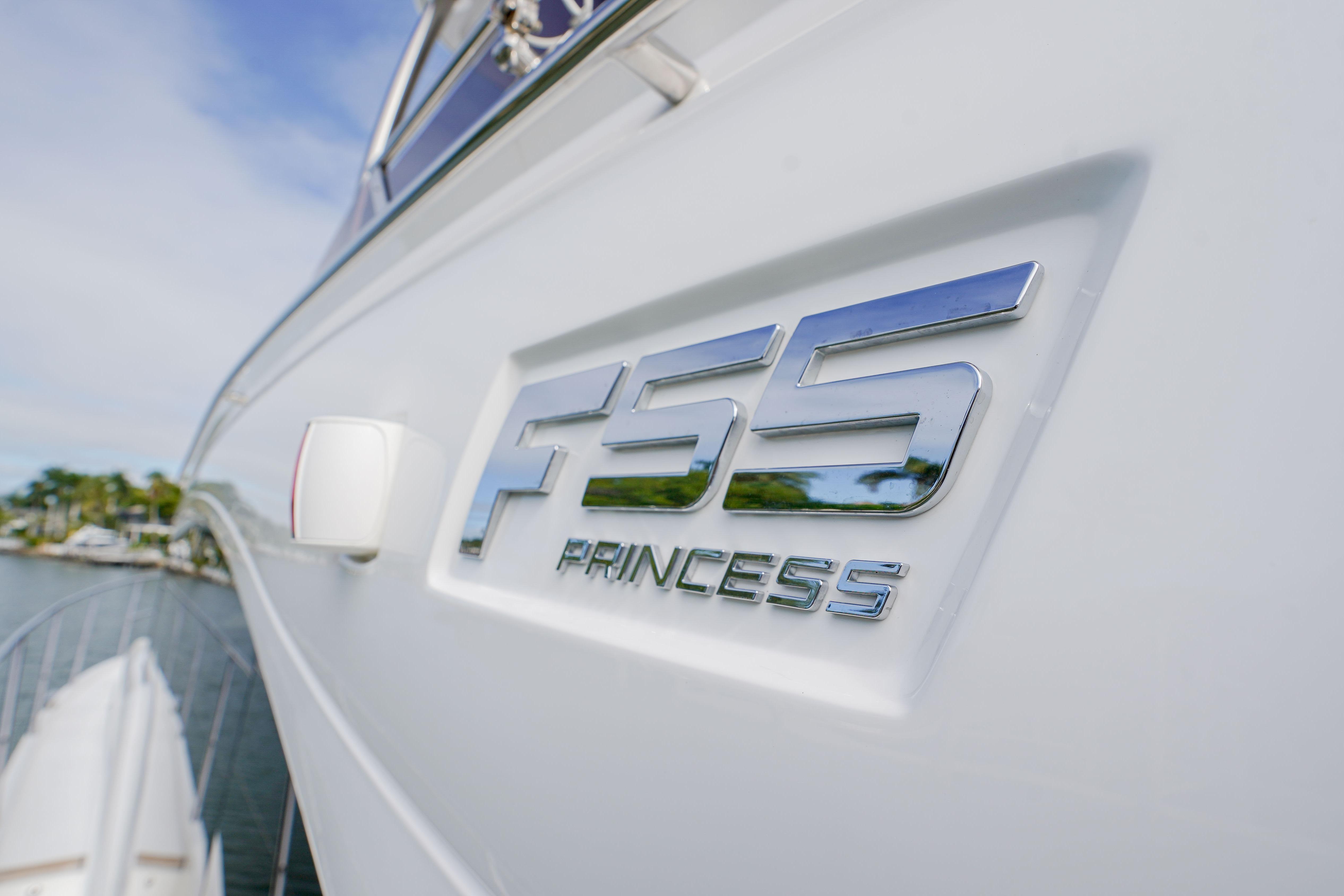 Princess F55 Usado en Florida - Cosas de Barcos