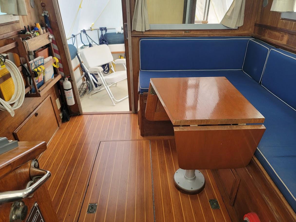 1987 Cape Dory 28 FB fast trawler '01 Yanmar Downeast for sale - YachtWorld