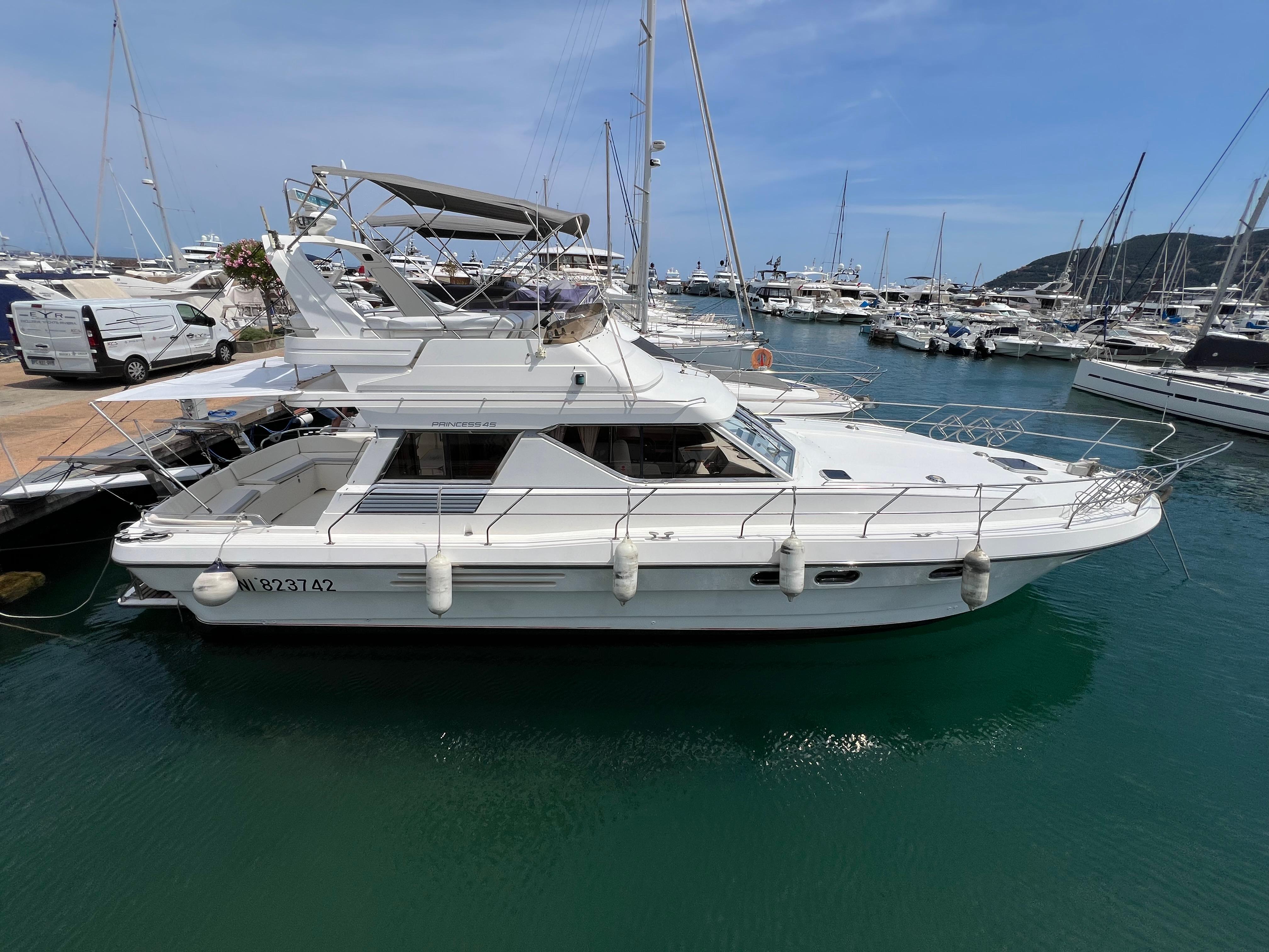 Nieuw 1990 Princess 45 MANDELIEU, Alpes-Maritimes ( 06 ) 94,000 ...