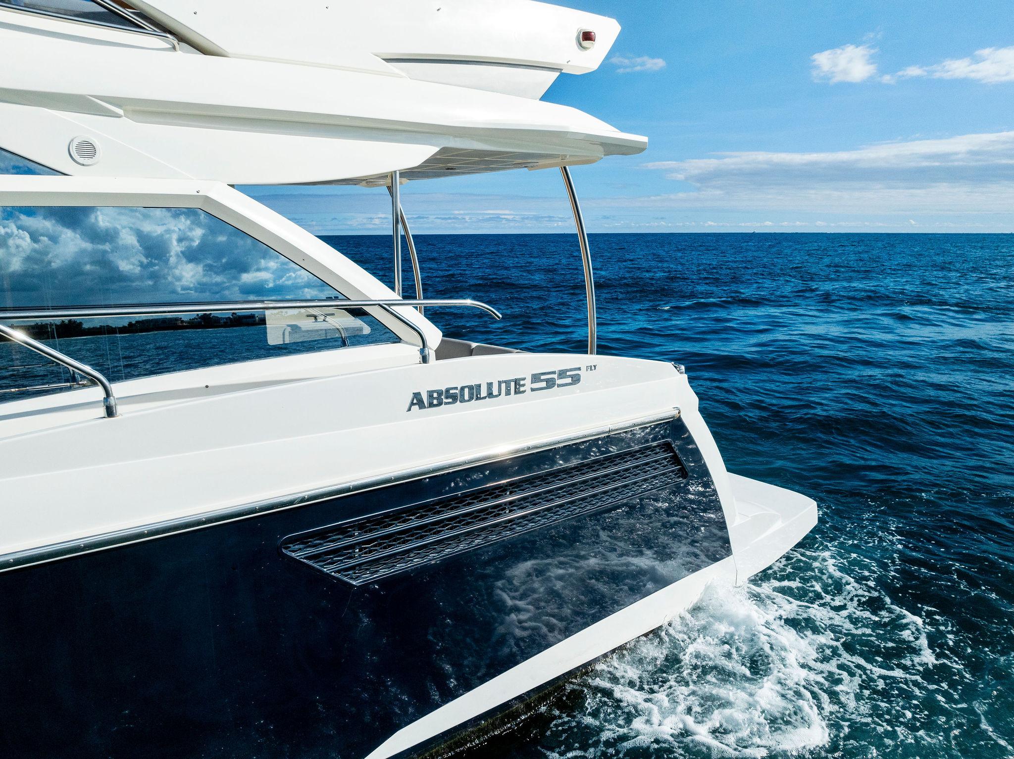 2013 Absolute 55 FLY Motor Yachts for sale - YachtWorld