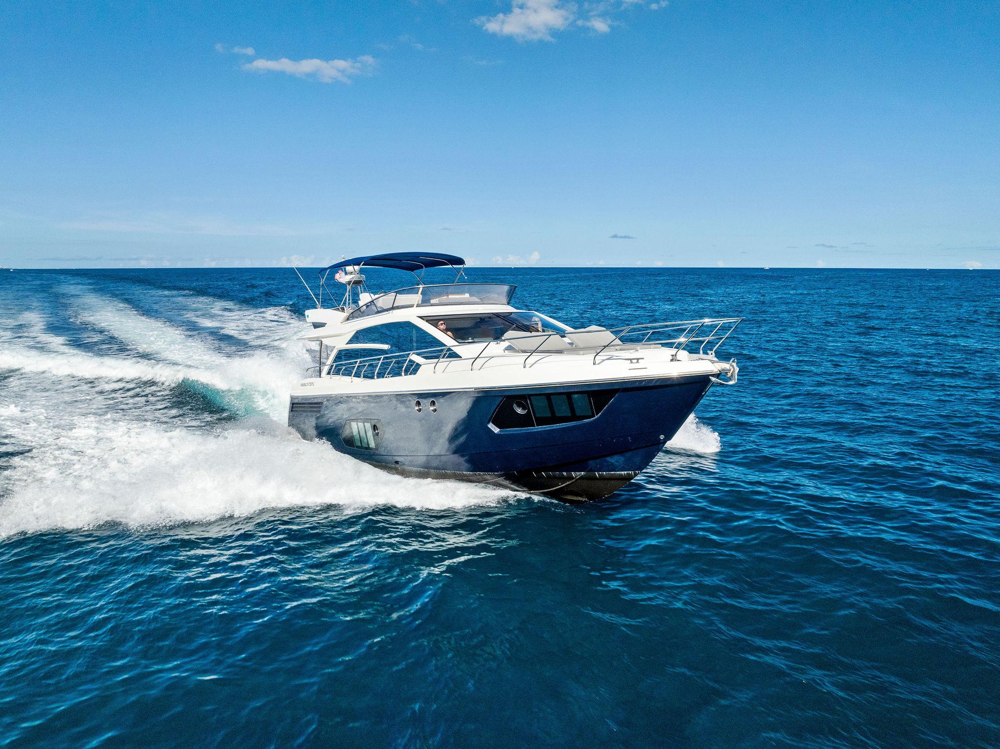 2013 Absolute 55 FLY Motor Yachts for sale - YachtWorld