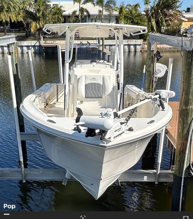 2021 Cobia 240 CC Center Console for sale - YachtWorld