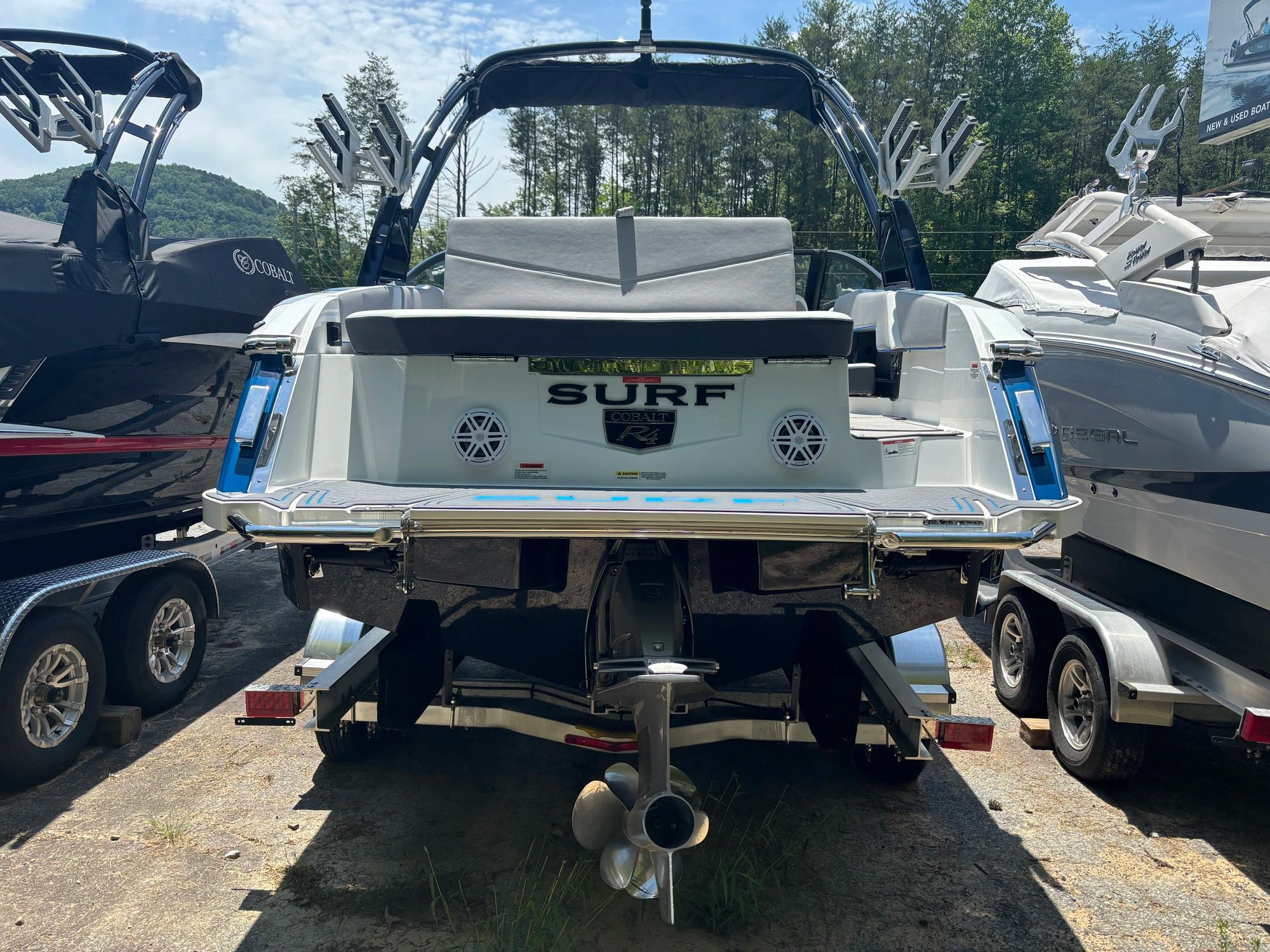 2024 Cobalt R4 Surf Bowrider for sale - YachtWorld