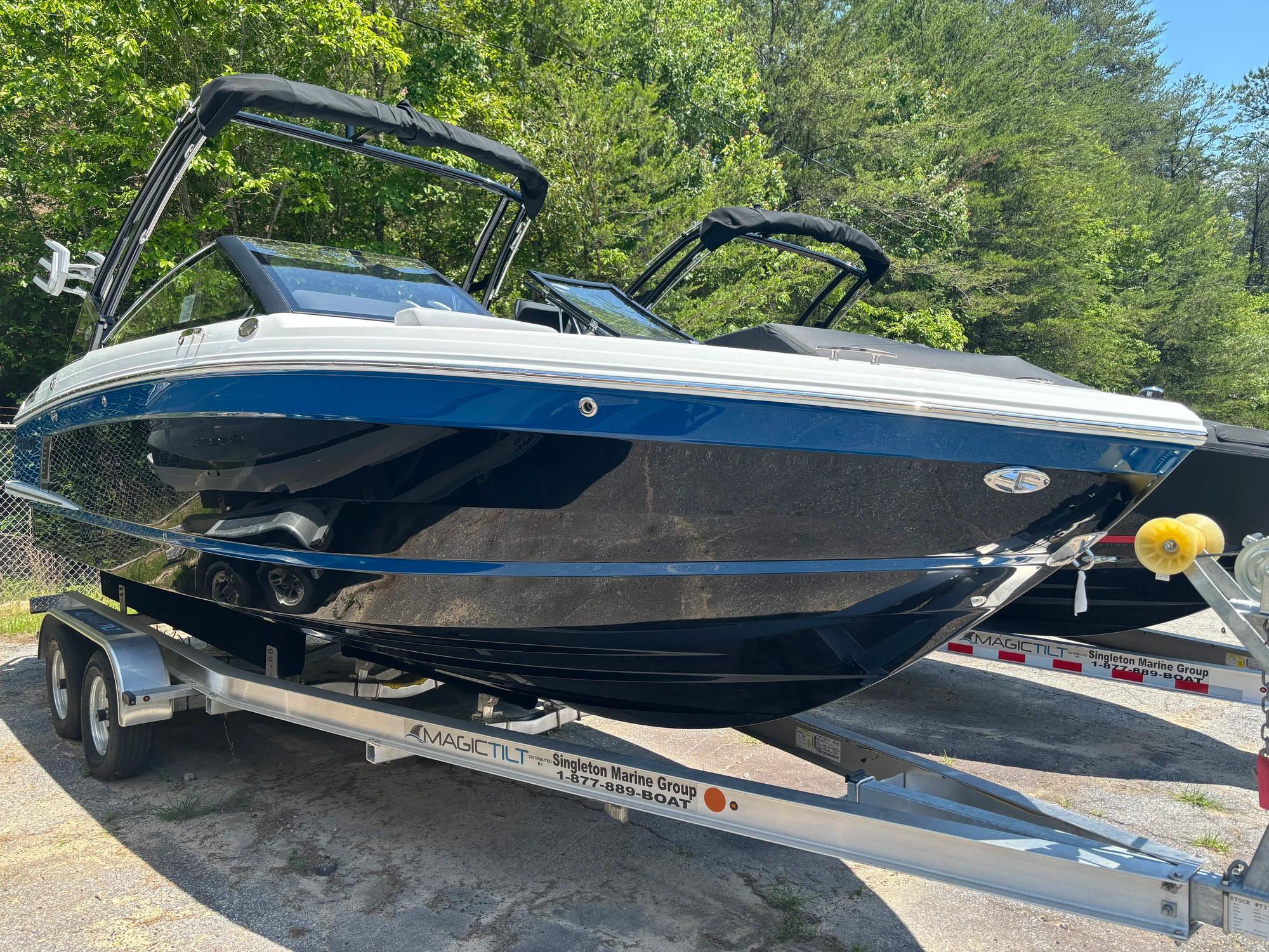 2024 Cobalt R4 Surf Bowrider for sale - YachtWorld