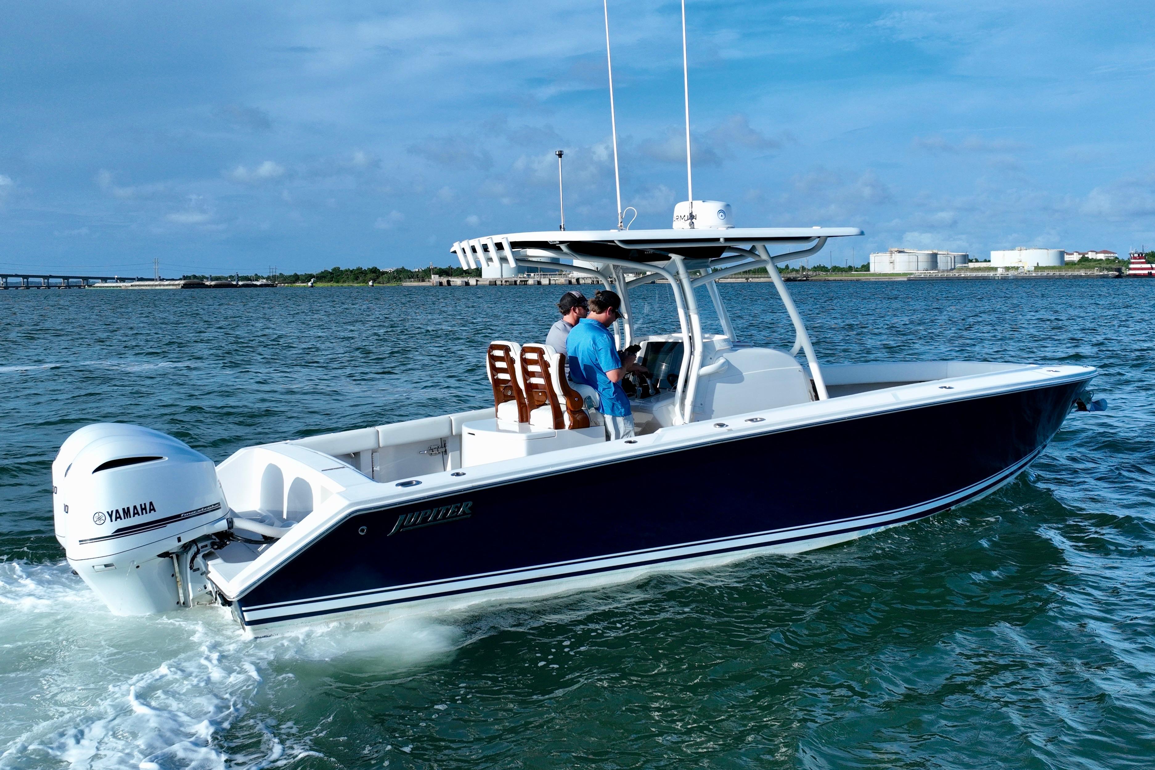 2021 Jupiter 30 Center Console for sale - YachtWorld