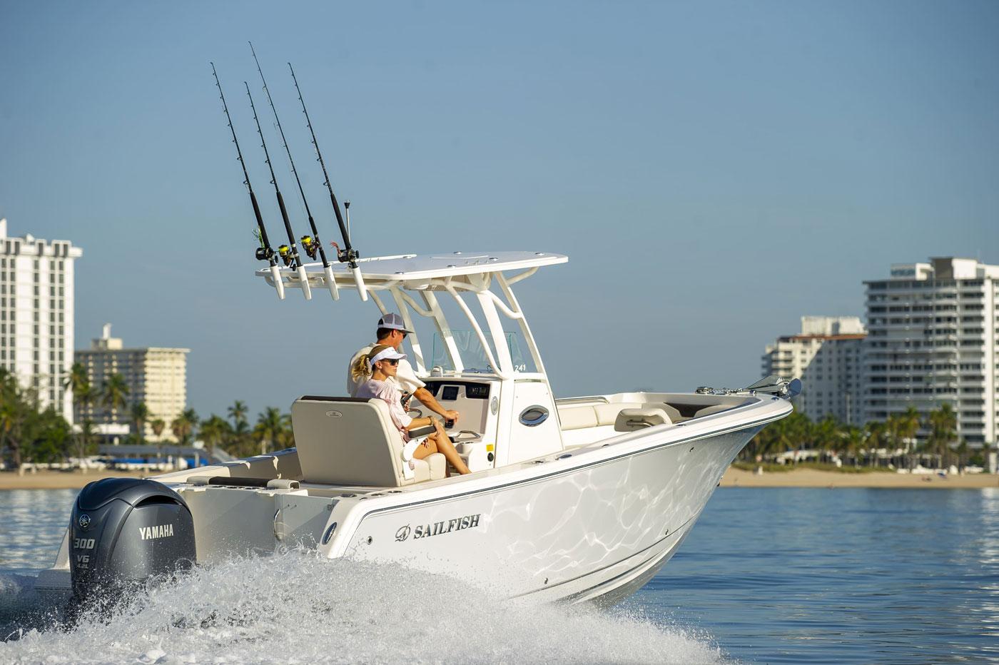 2023 Sailfish 241 CC Center Console for sale - YachtWorld