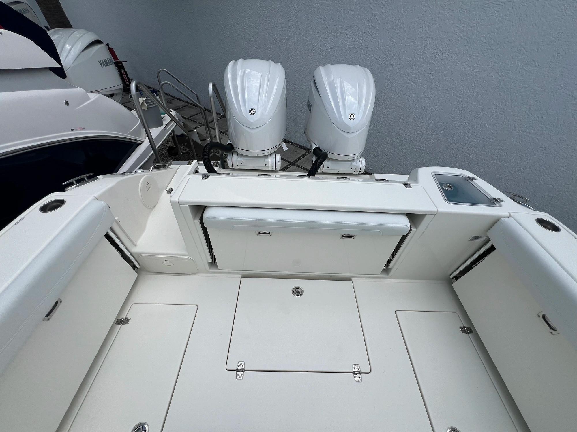 2024 Cobia 280 DC Dual Console til salgs- YachtWorld