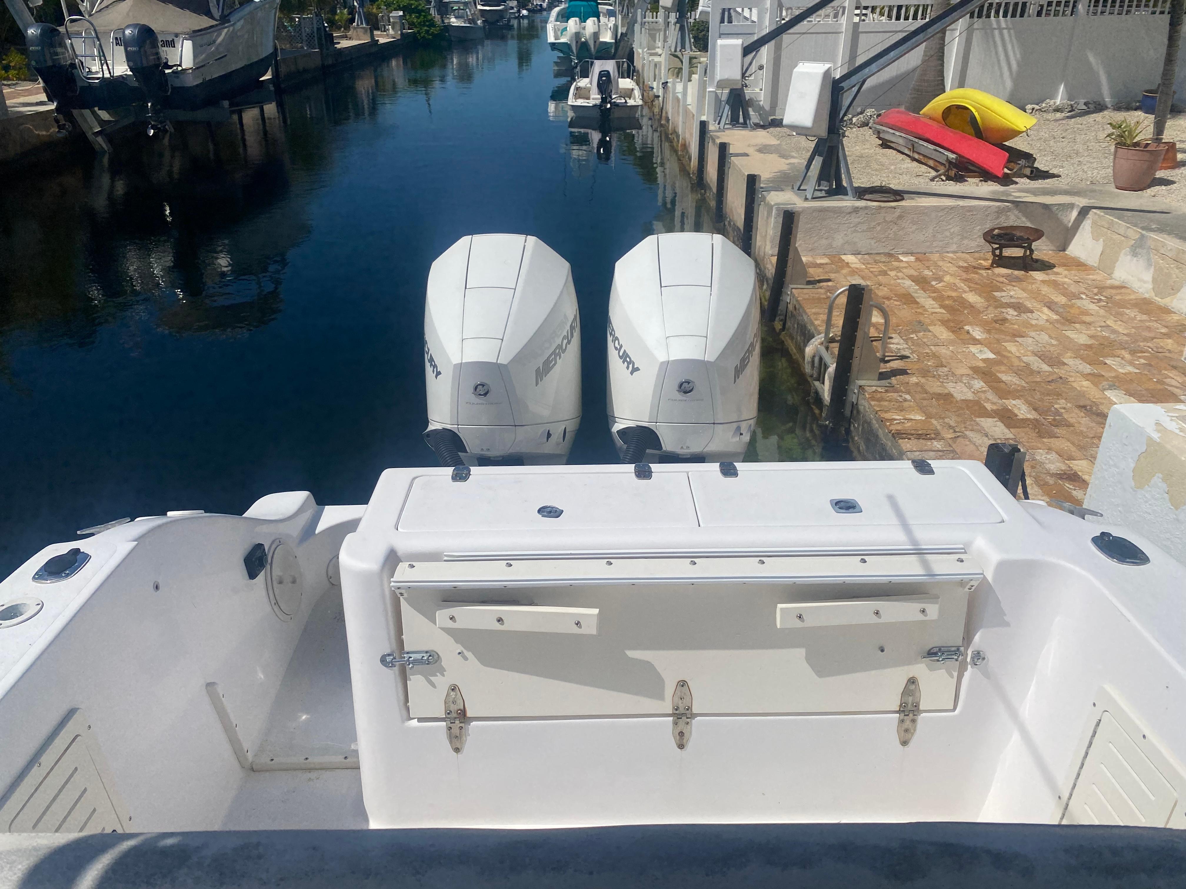 1997 Mako 252 Center Console Centre Console for sale - YachtWorld