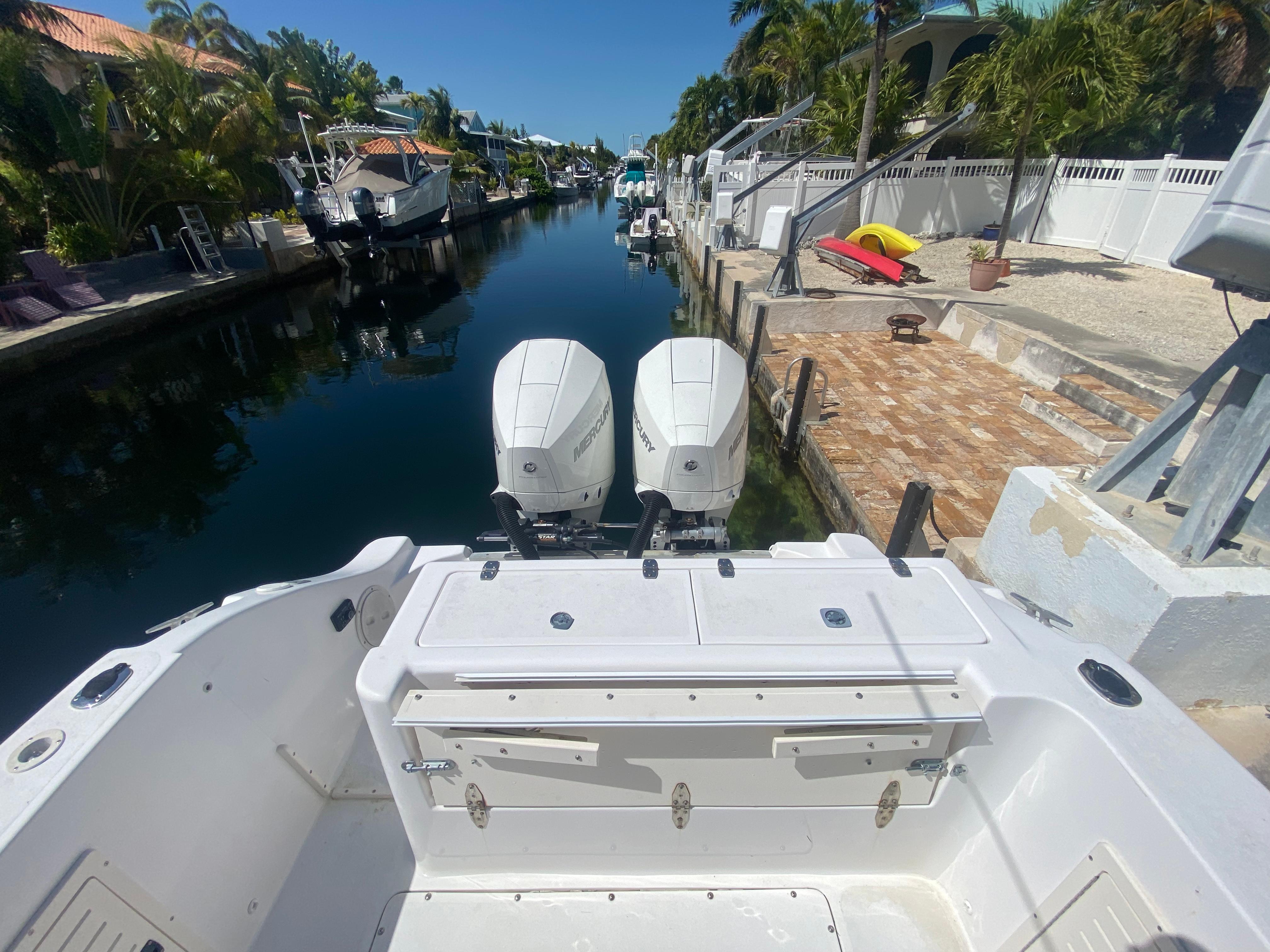 1997 Mako 252 Center Console Centre Console for sale - YachtWorld