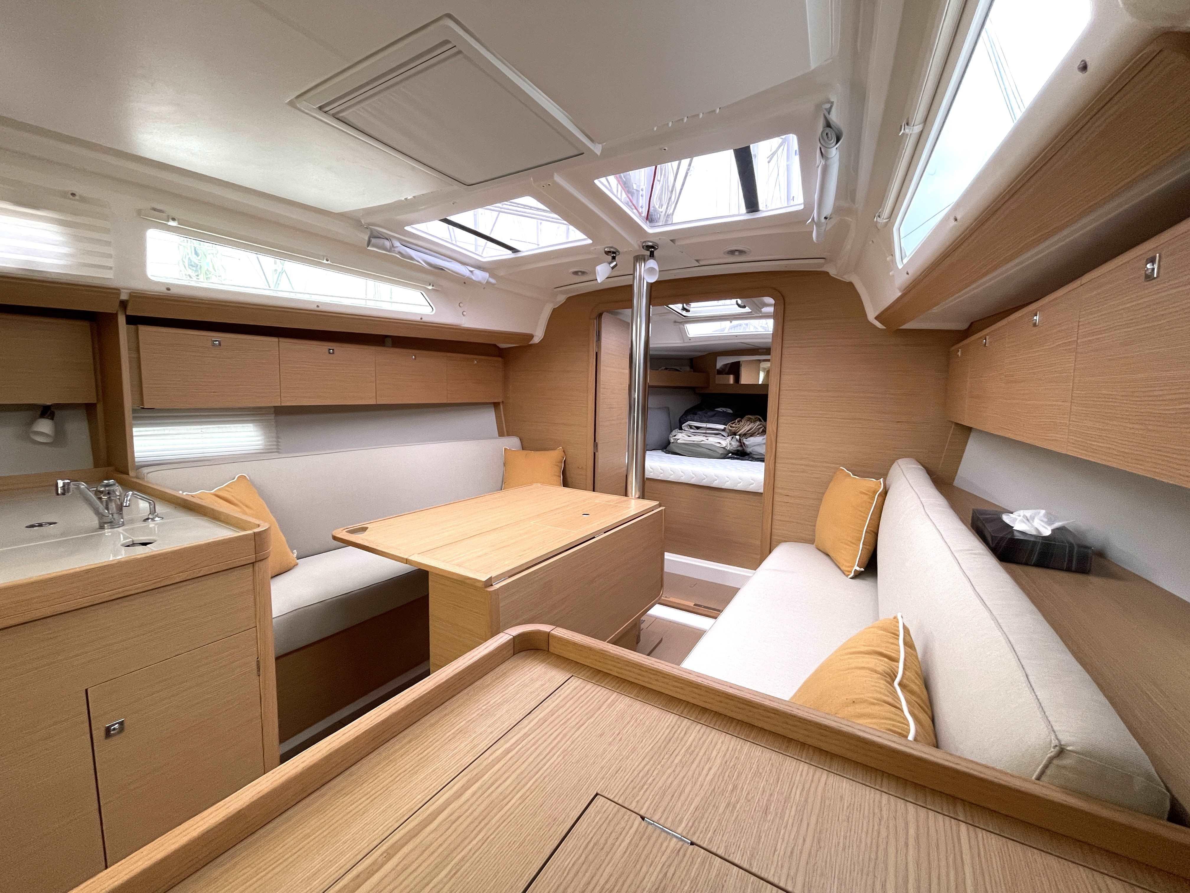 2018 Dufour 360 Segelyacht Kaufen - YachtWorld