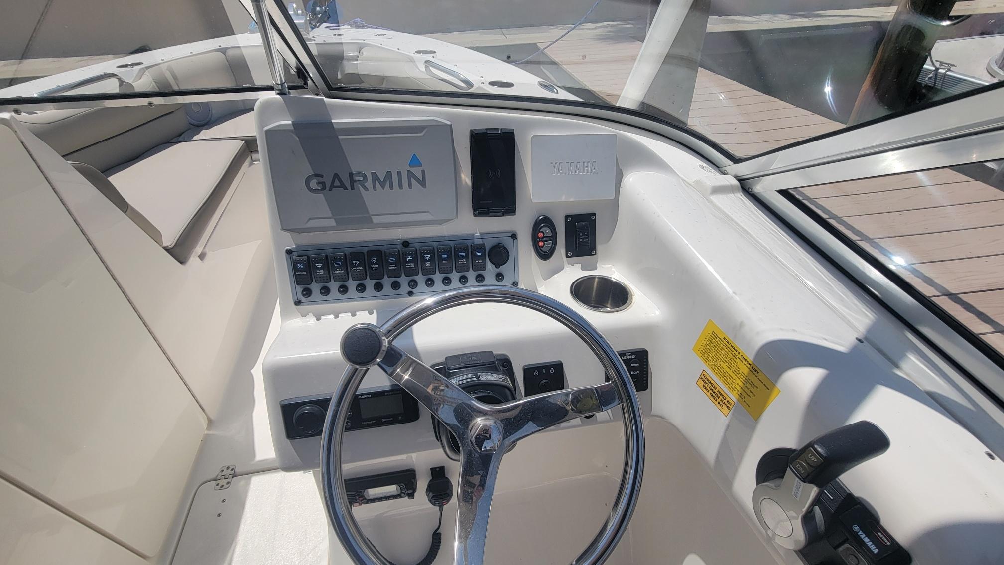 2022 Key West 239 DFS Dual Console for sale - YachtWorld