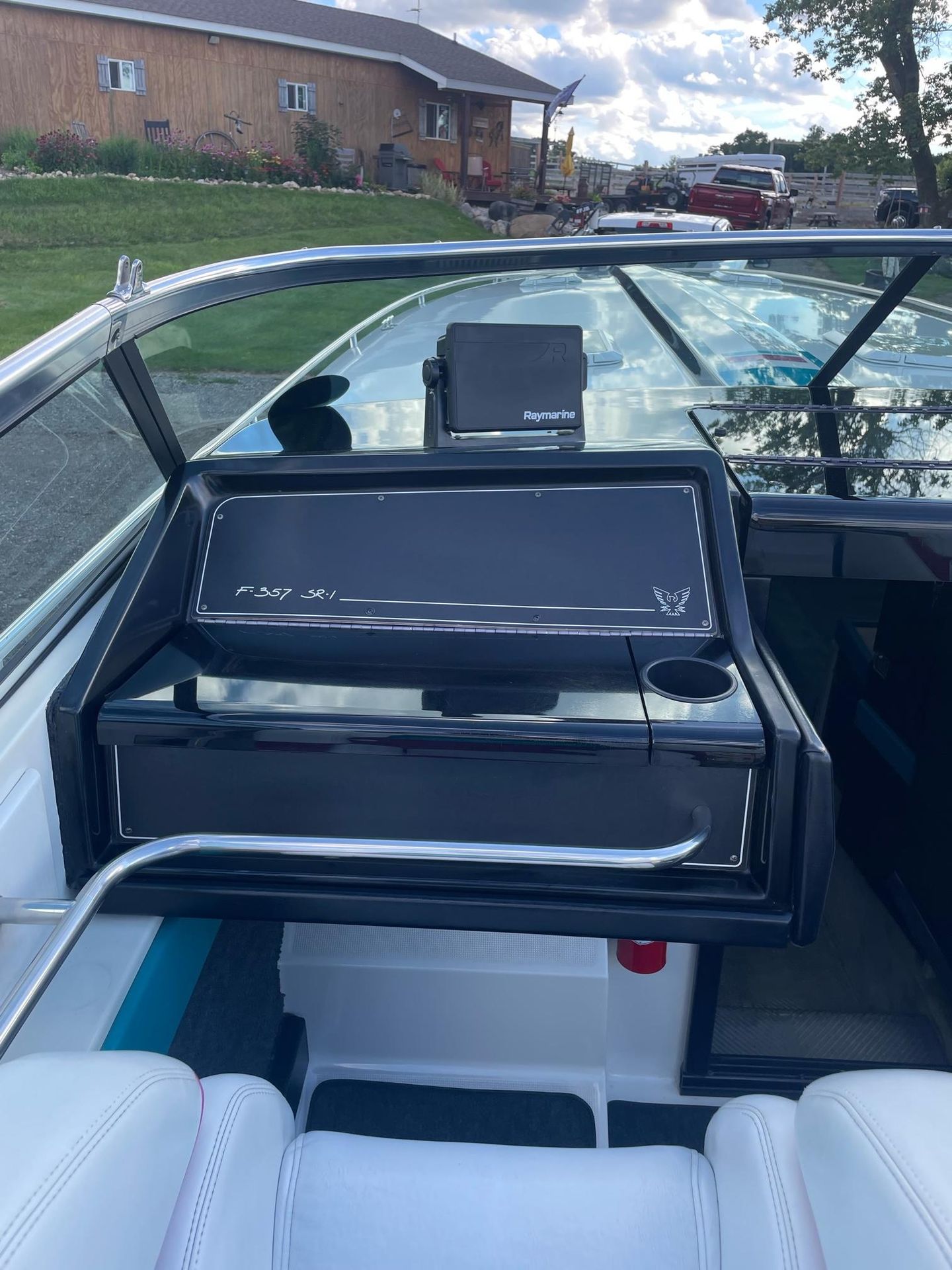 1992 Formula 357 SR-1 - Weber Yachts