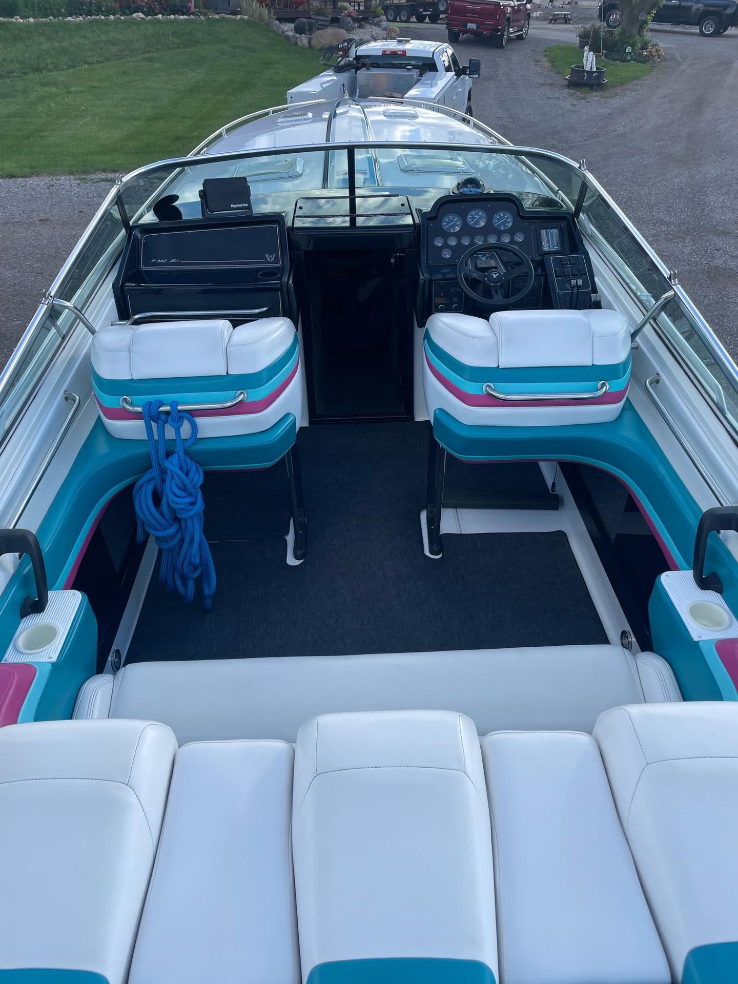 1992 Formula 357 SR-1 - Weber Yachts