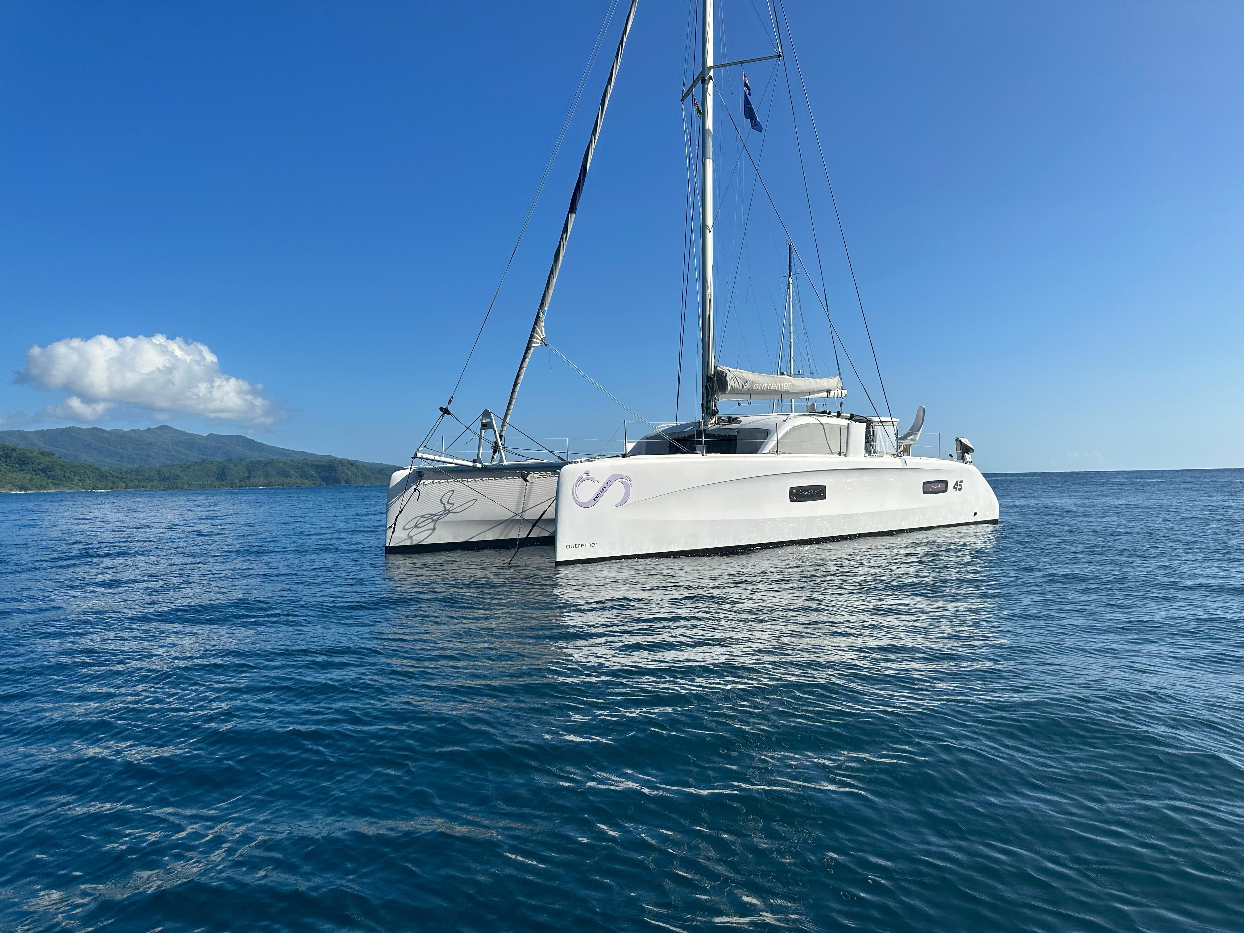 2021 Outremer 45 Catamarans à vendre - YachtWorld