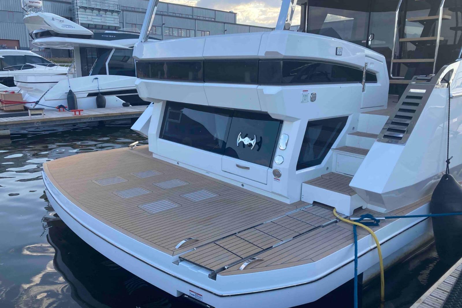 Galeon 640 Fly 21m 2023, Flybridge Boote | Boot24