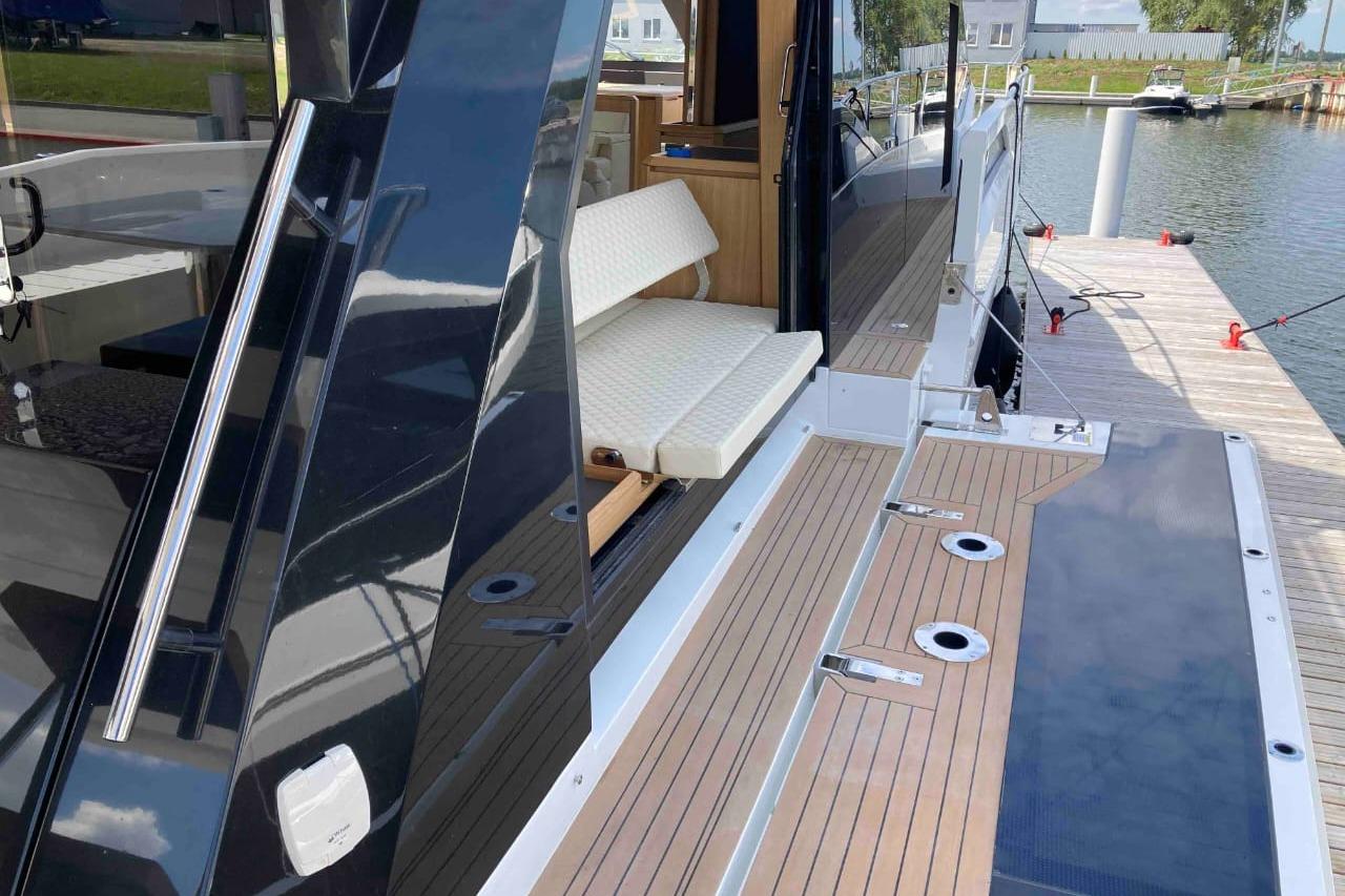 Galeon 640 Fly 21m 2023, Flybridge Boote | Boot24