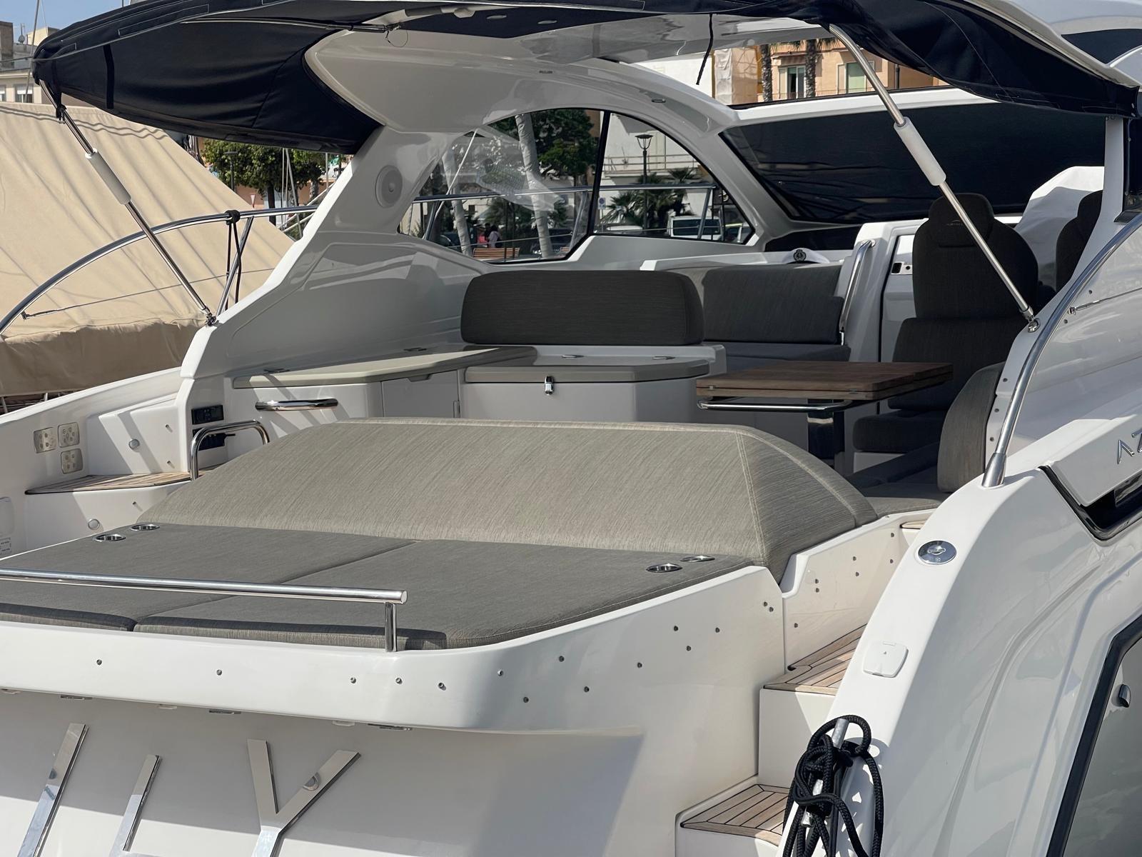 2019 Azimut Atlantis 45 Express Cruiser for sale - YachtWorld