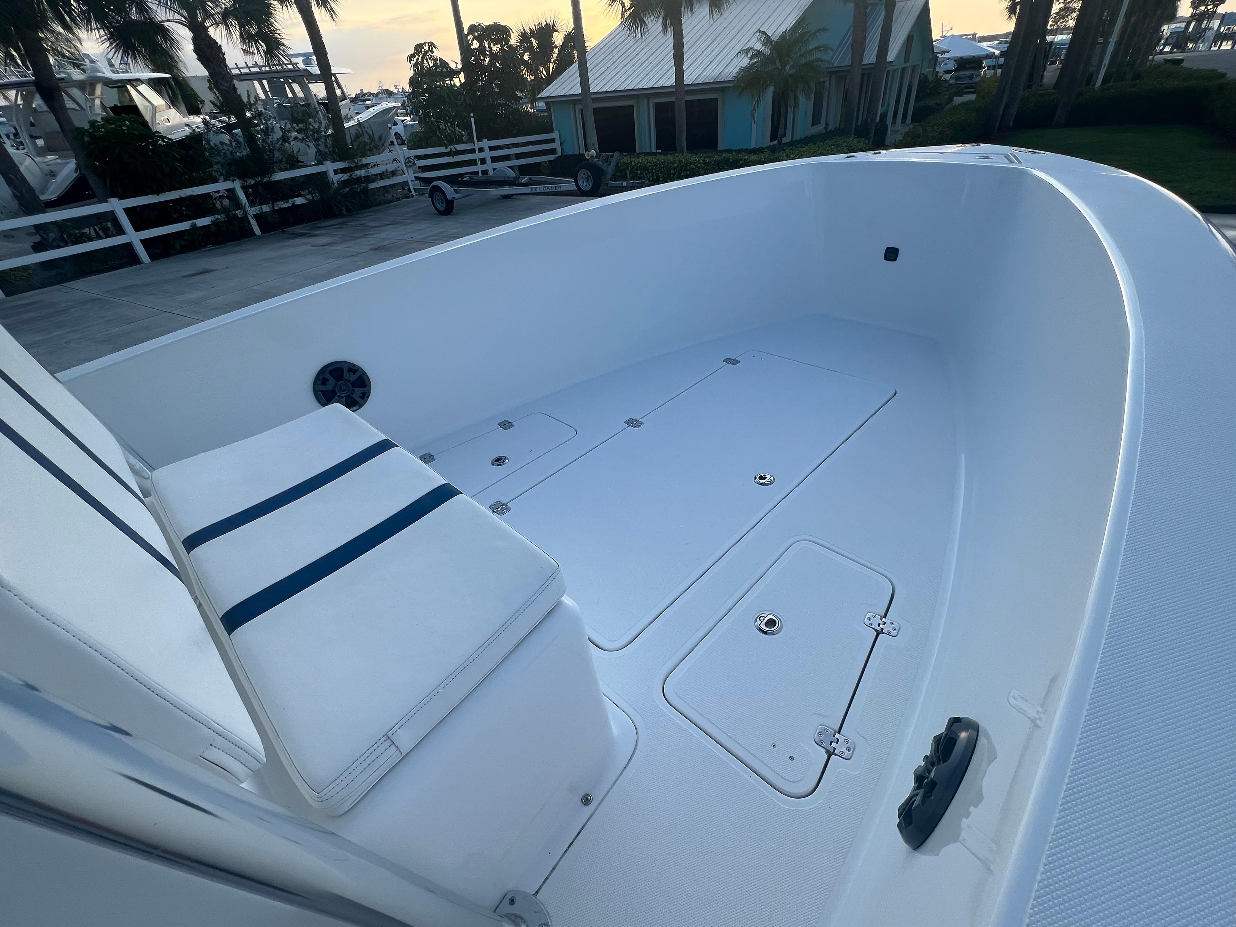 2017 Bluewater 25 Center Console Center Console for sale - YachtWorld