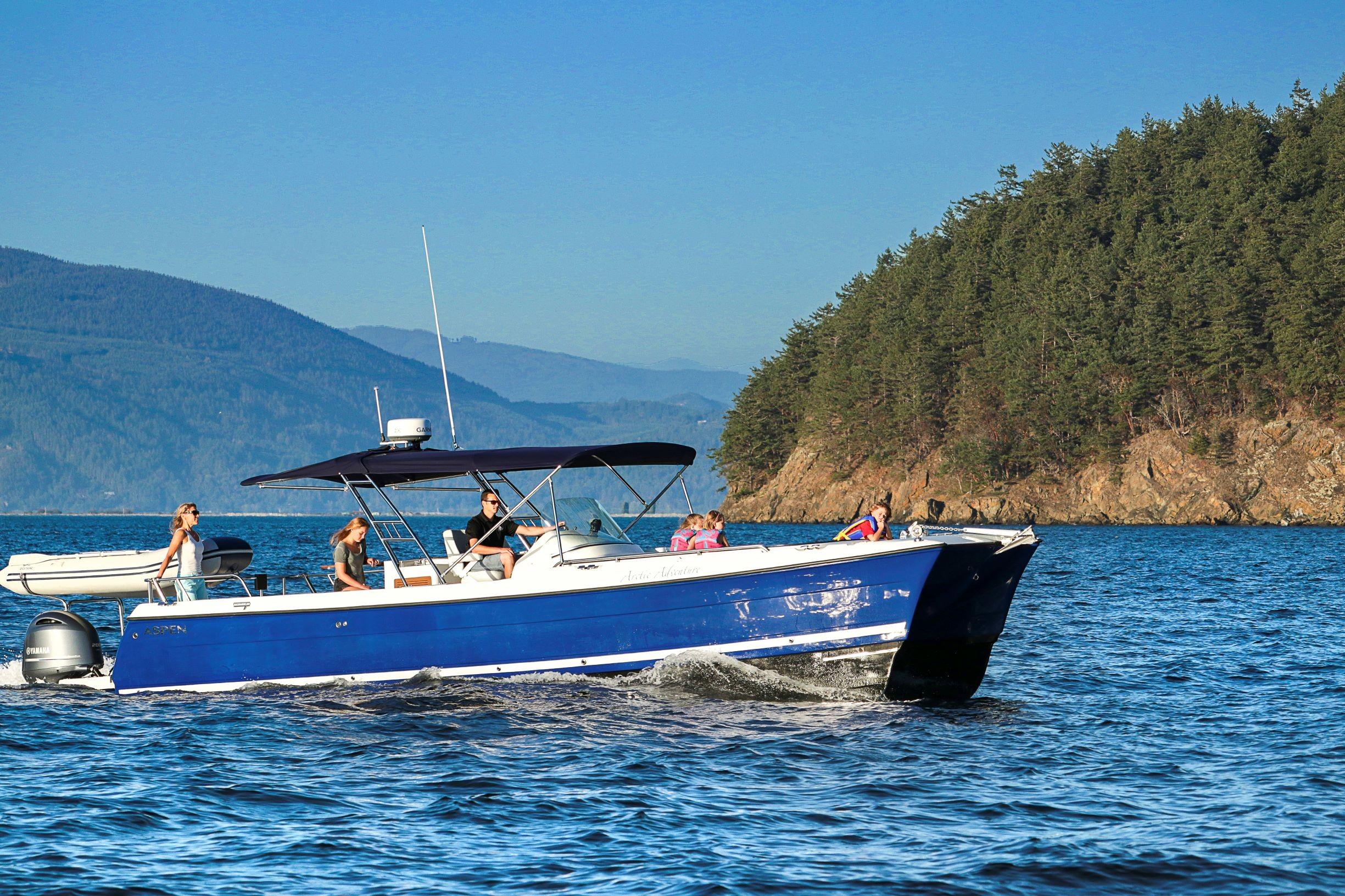 2025 Aspen L107 Power Catamaran for sale - YachtWorld