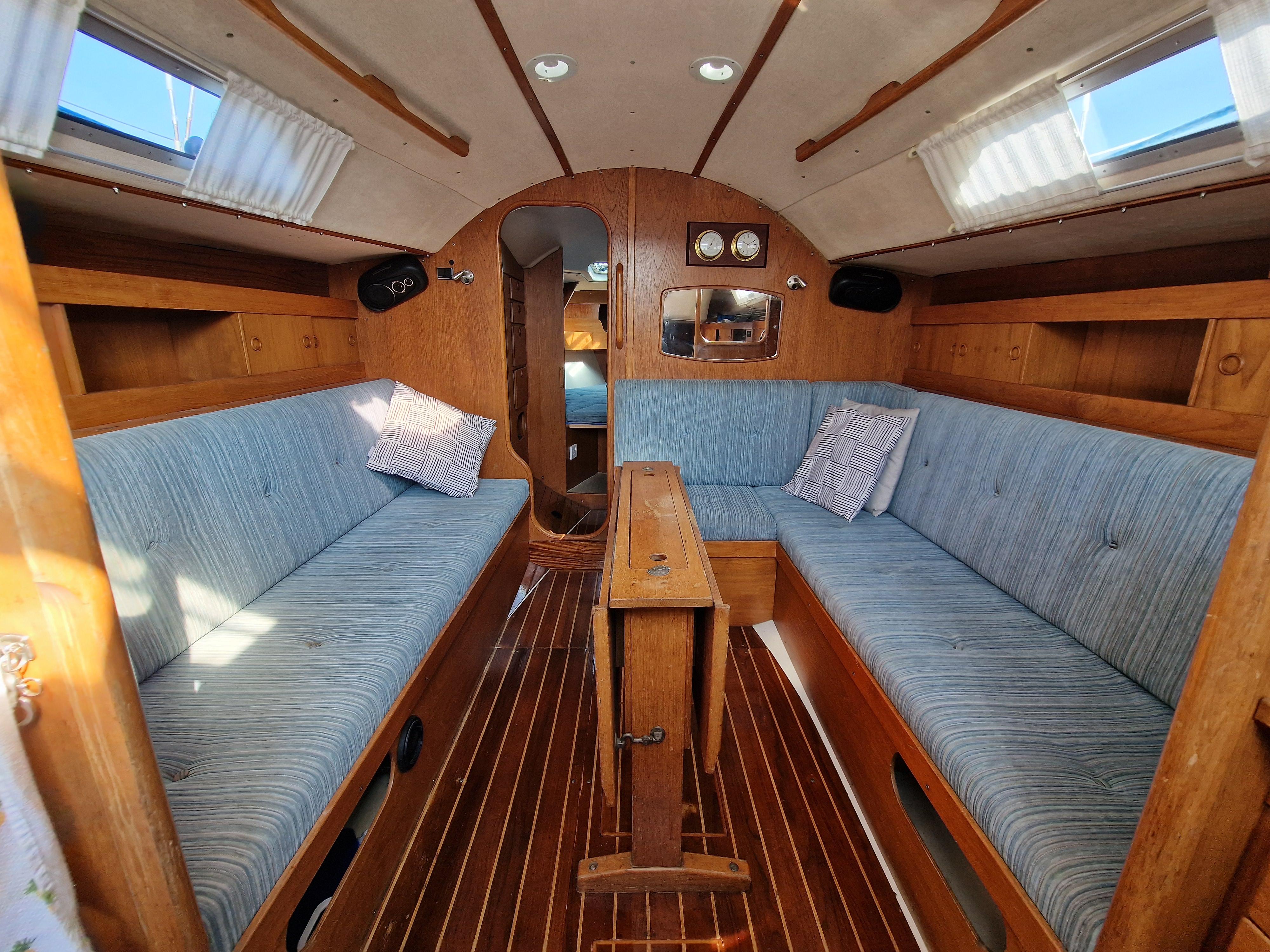 Albin Nova 33 | 10m | 1984 - Dorset | Boats and Outboards