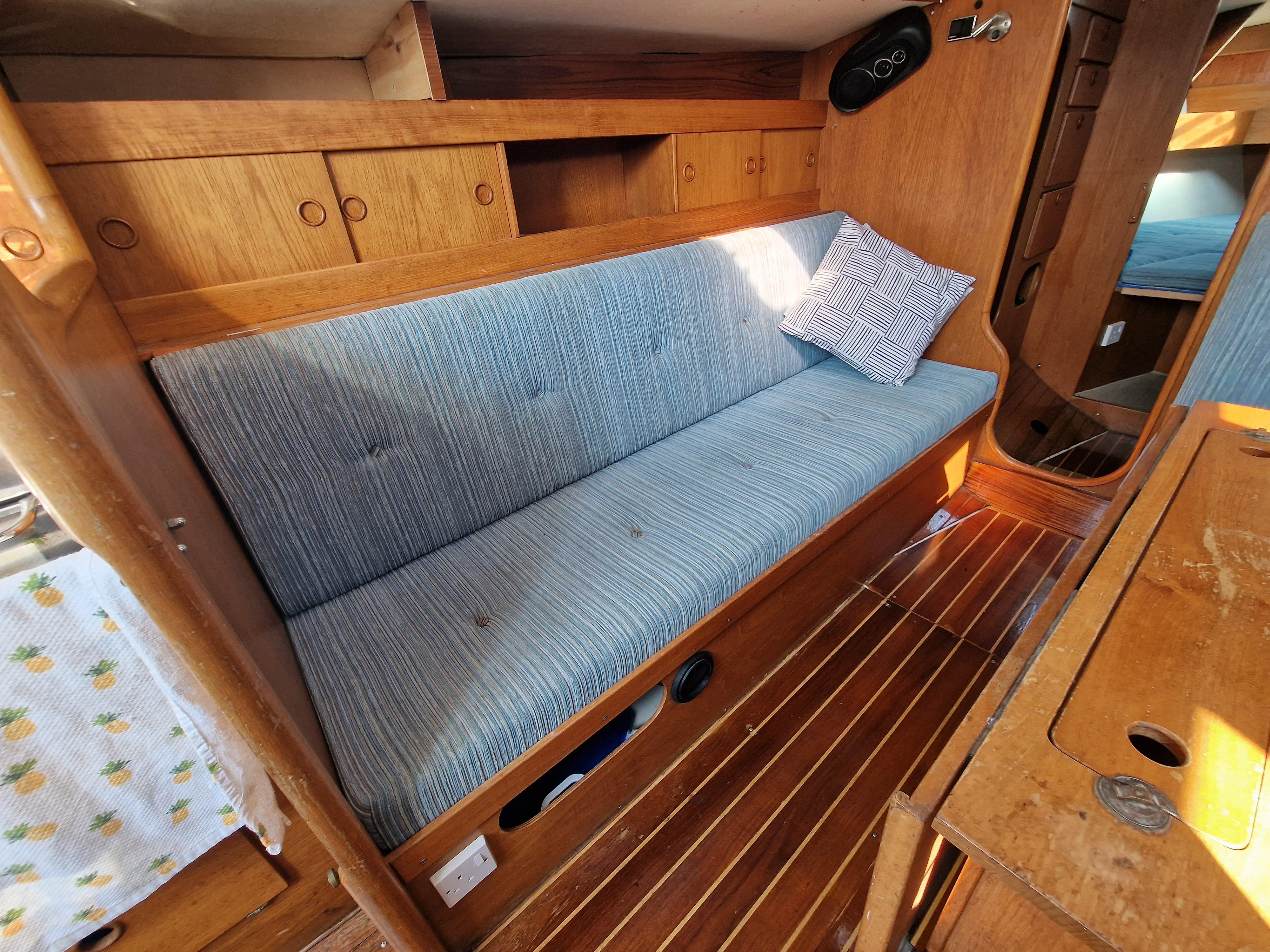 Albin Nova 33 | 10m | 1984 - Dorset | Boats and Outboards