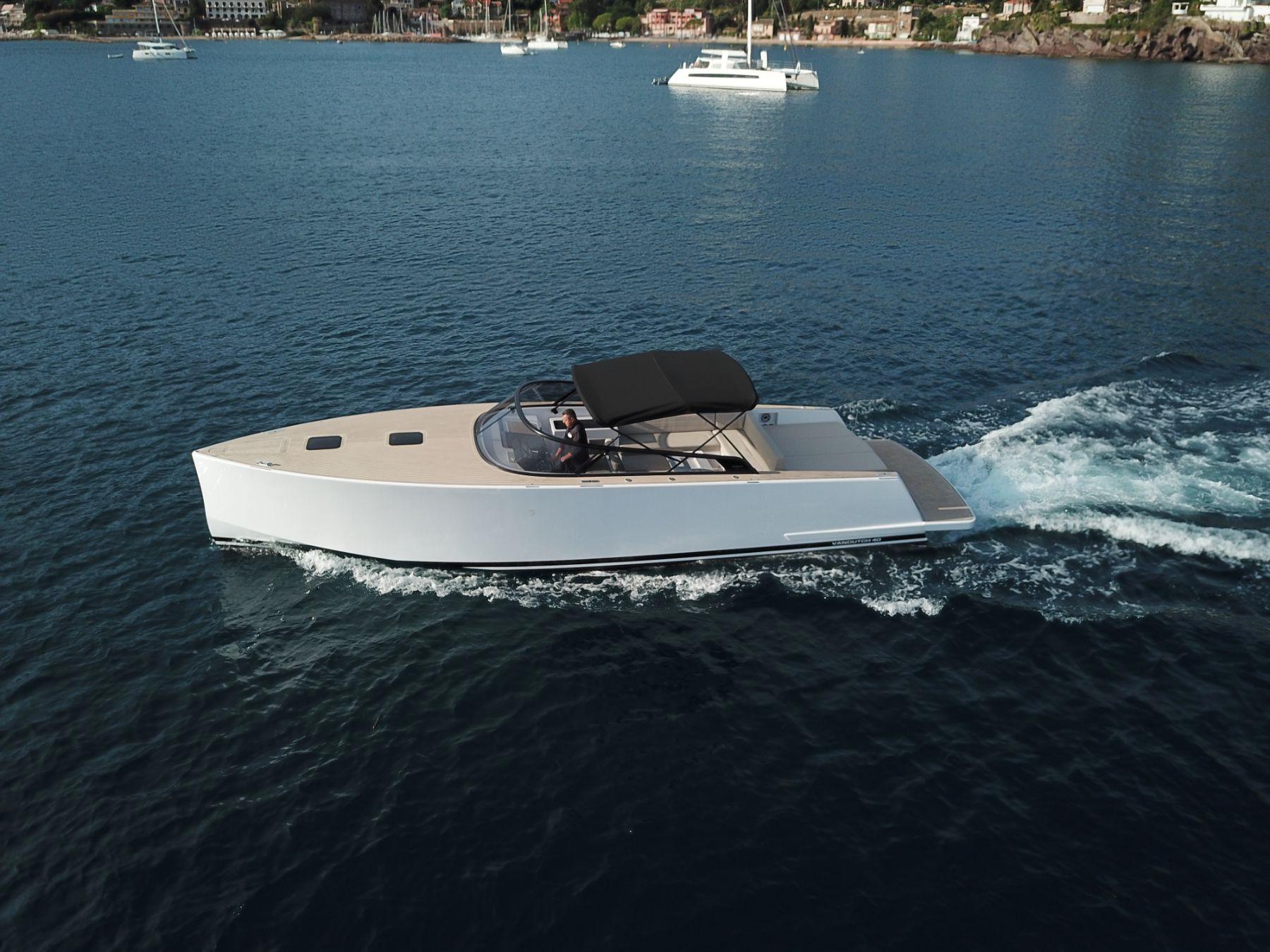 2023 VanDutch 40 Motor Yachts for sale - YachtWorld