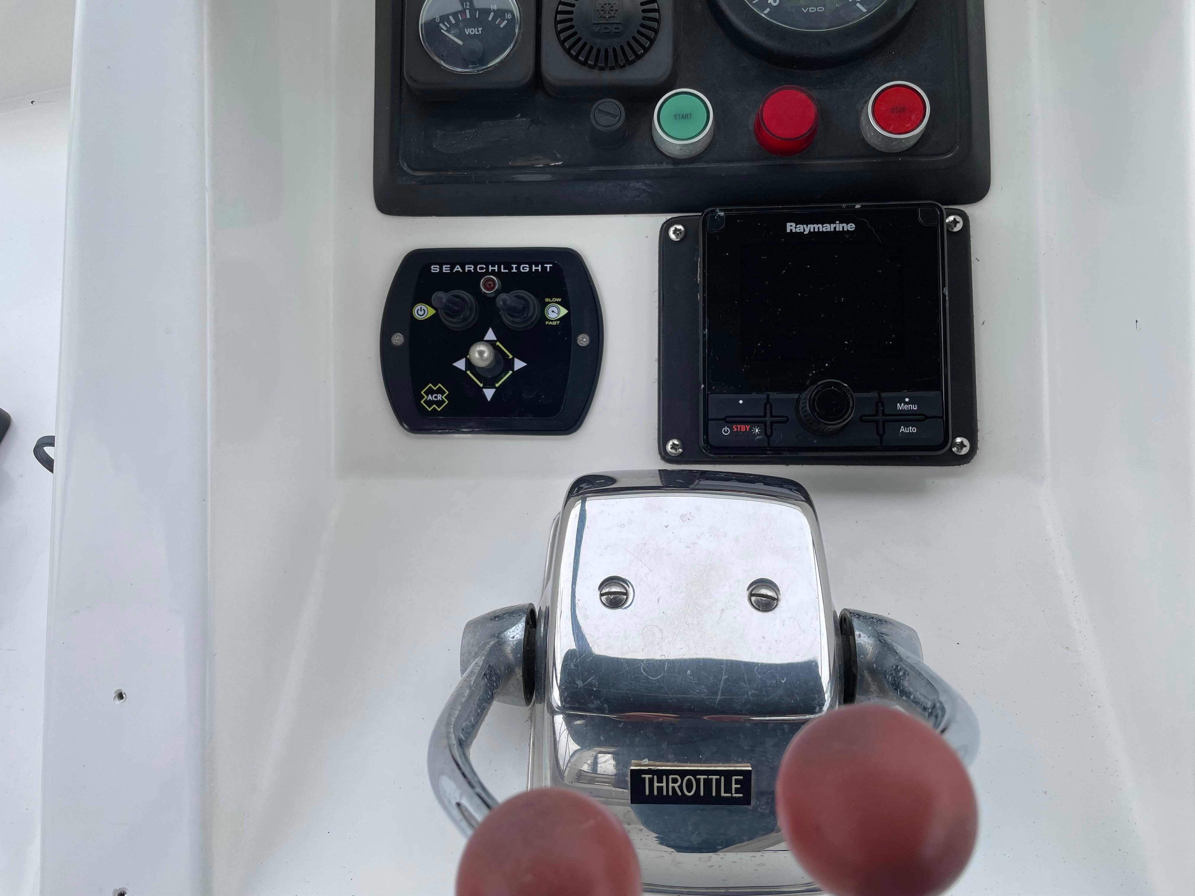 1987 Lien Hwa 47' Mark III Sundeck Aft Cabin Motor Yacht Aft Cabin for sale - YachtWorld