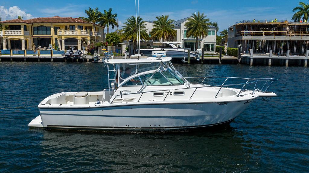 2006 Rampage 30 Walkaround Walkaround for sale - YachtWorld