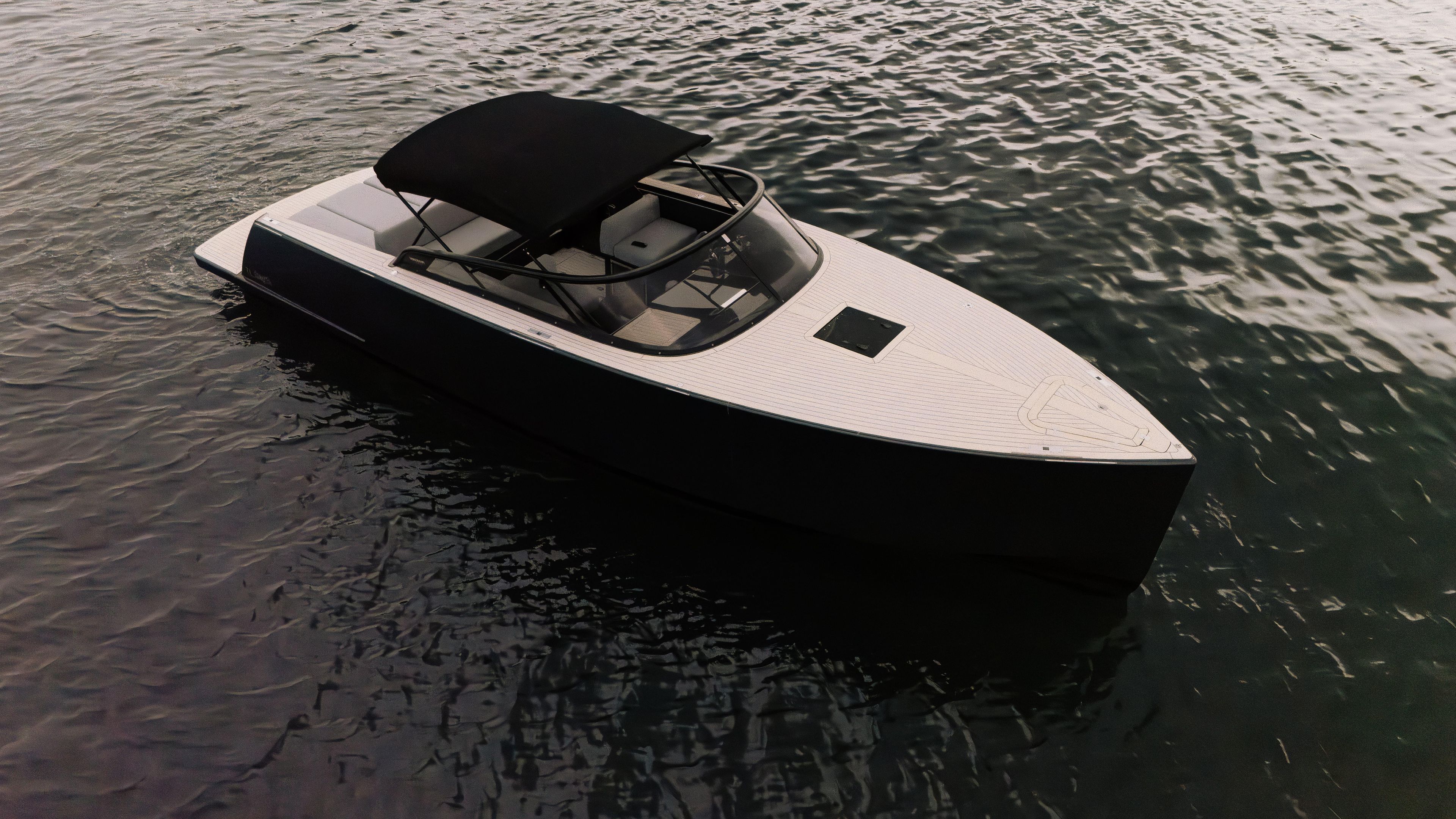 2022 VanDutch 32 Cruiser for sale - YachtWorld